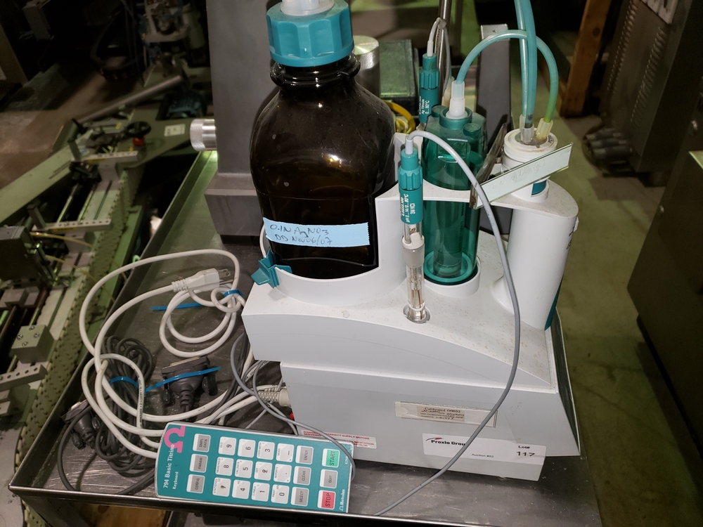 Metrohm Titration system, model 794 basic titrino, 728 stirrer, serial ...