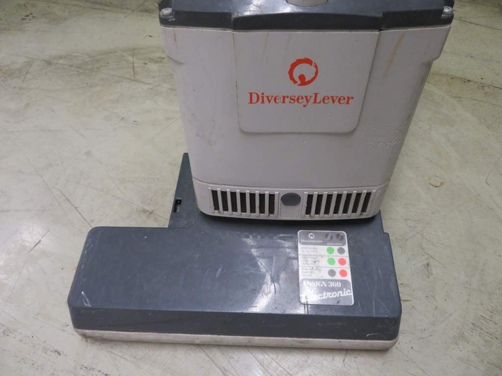 Diversey Lever 360 Vacuum Cleaner. Doesn’t Power Up. 220-240v.