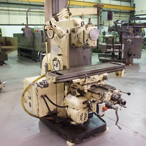 A Parkson Type 1NA Universal Milling Machine, Table Size 46in x 10in.
