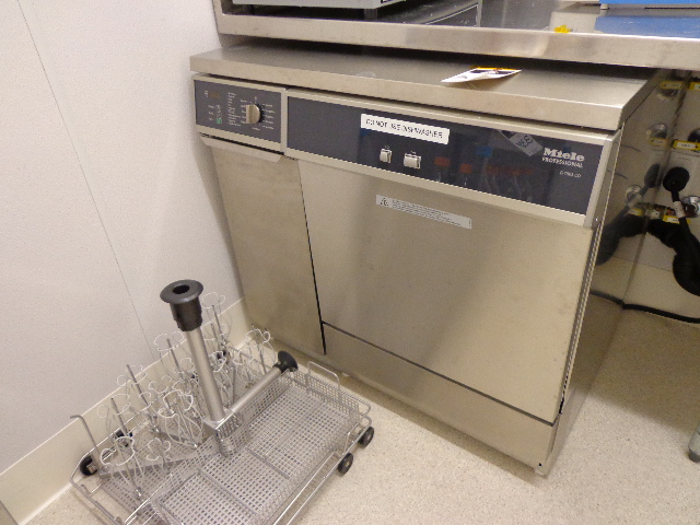 Miele Professional mdl. G 7883 CD Laboratory Dish Washer