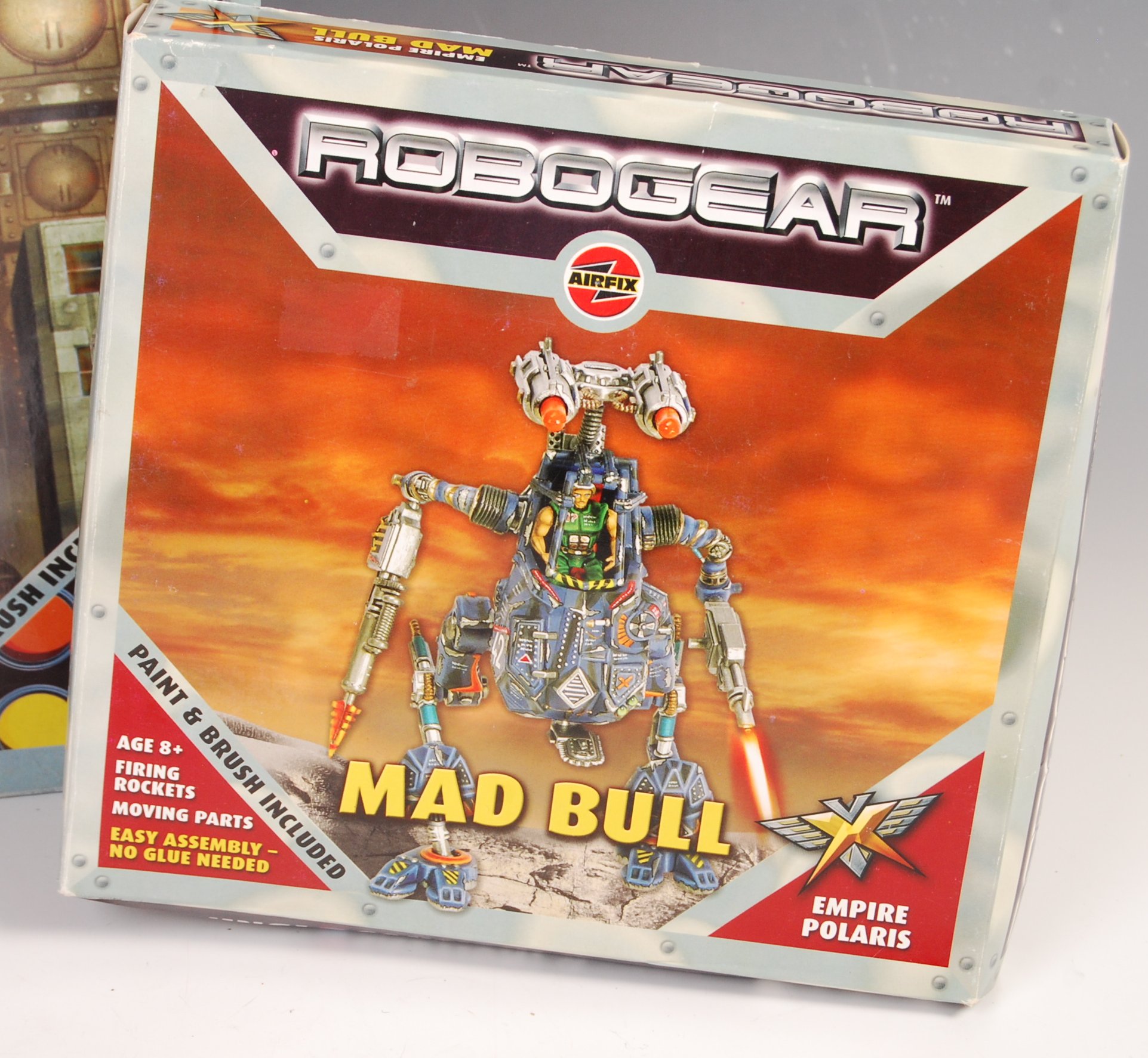 A collection of 3x Airfix ' Robogear ' Warhammer style plastic fantasy ...