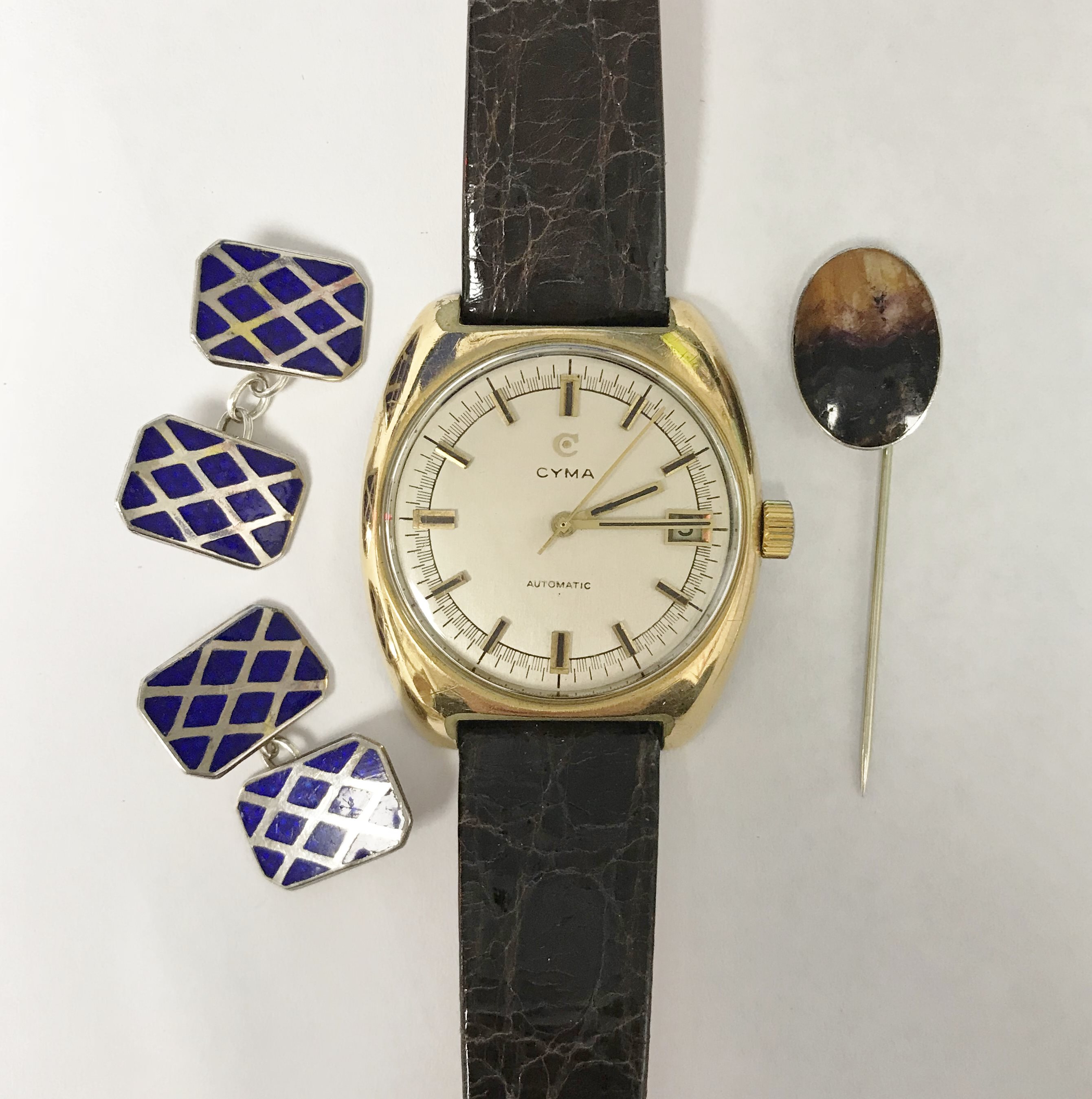 A Cyma Automatic gentleman's wristwatch in gold plated case and with ...