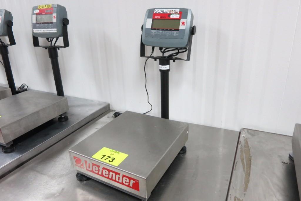 Ohaus digital platform scale, model T31P/Defender 3000, s/n B205648496 ...
