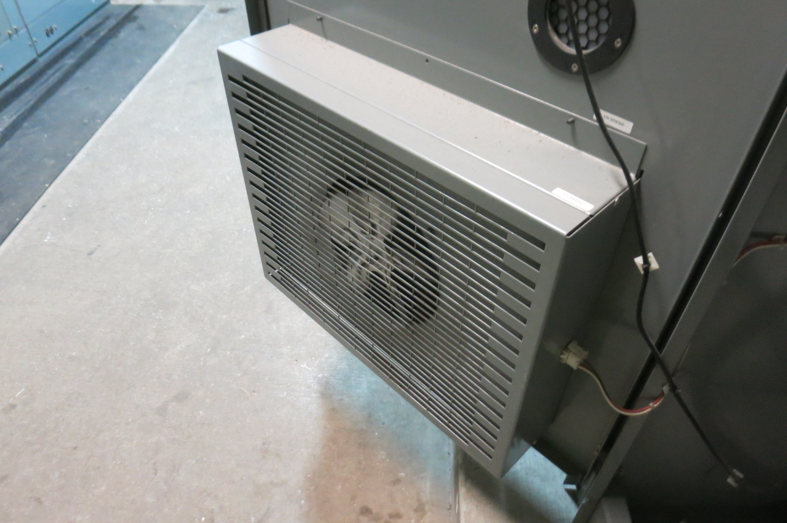 AB/Rockwell Automations 3 section drive control panel, with Powerflex ...