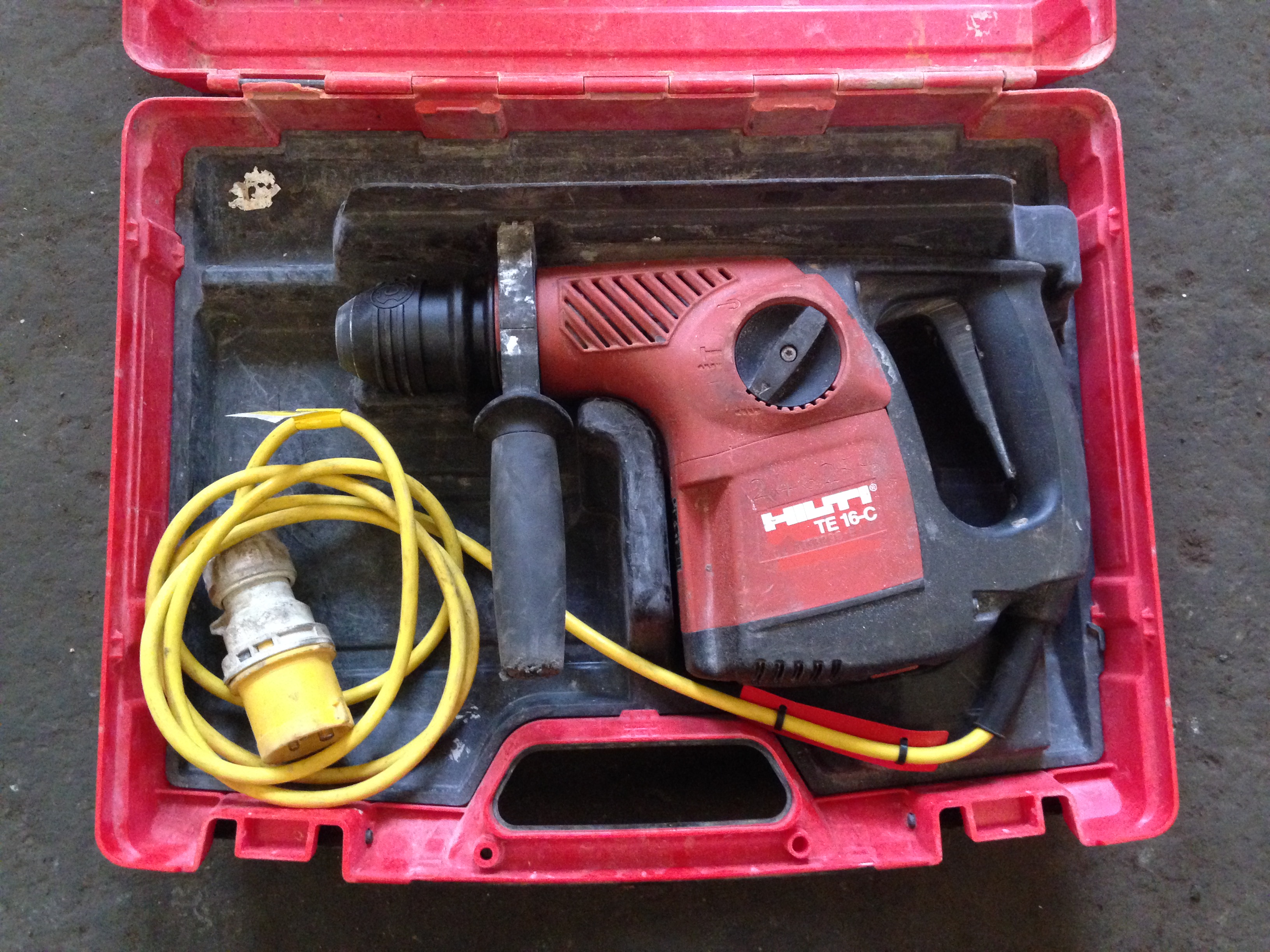 HILTI TE16-C DRILL