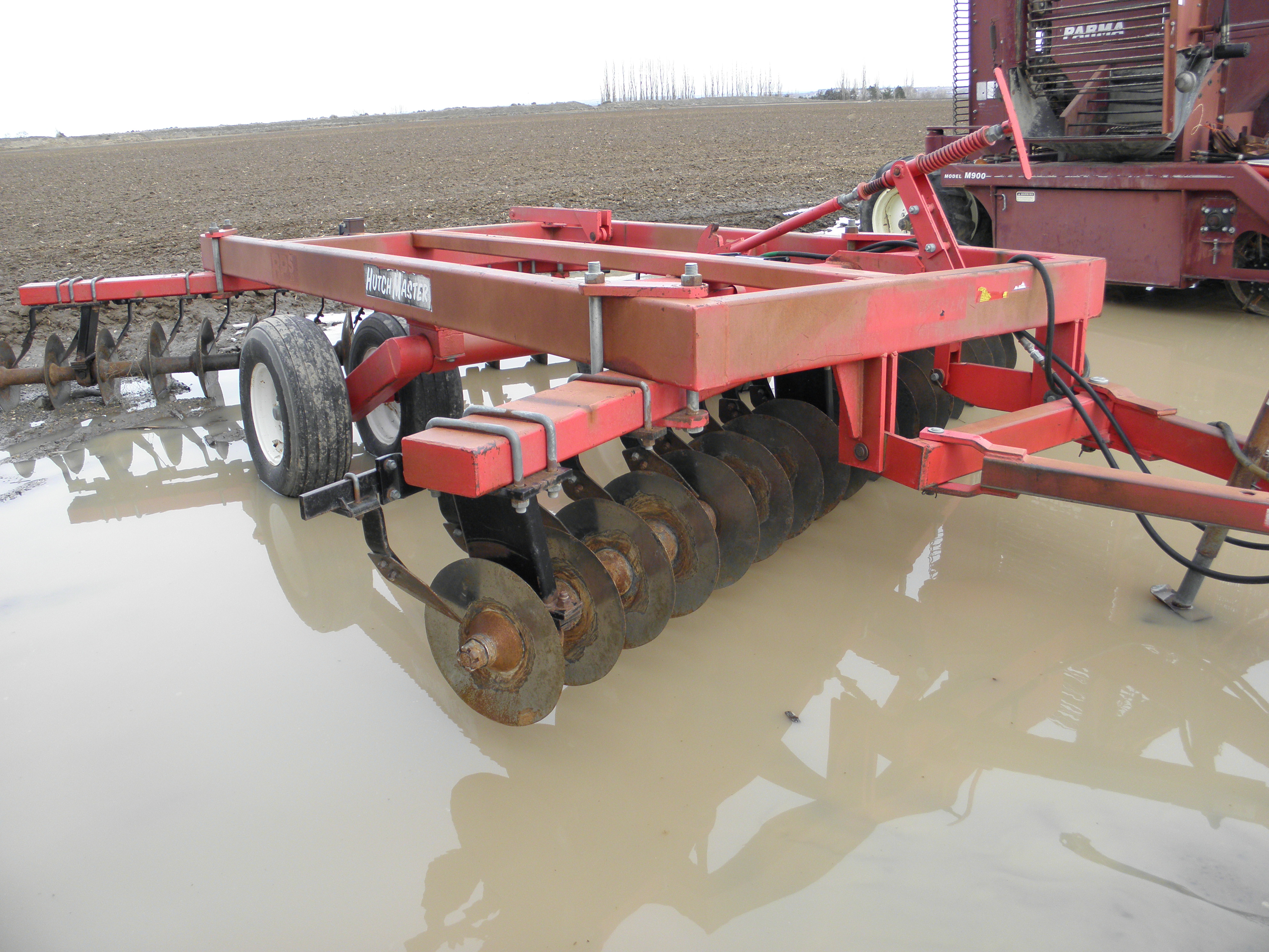 Hutchmaster 14' offset disc