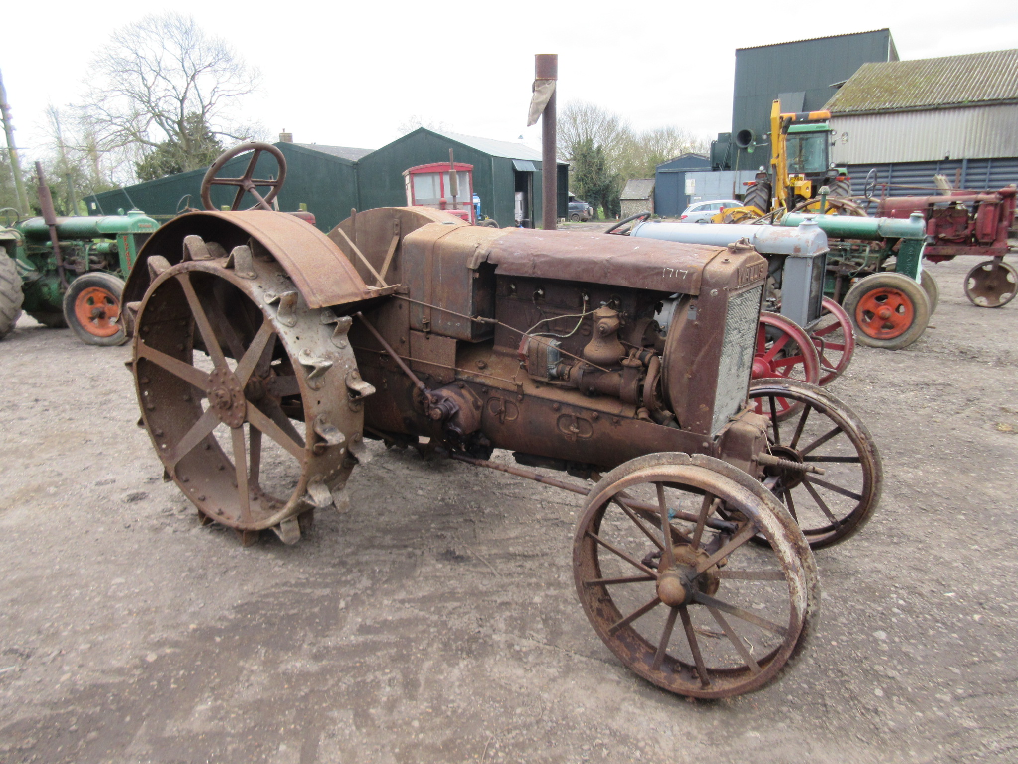 WALLIS 20/30 4cylinder petrol TRACTOR Serial No: 53716 Fitted with ...