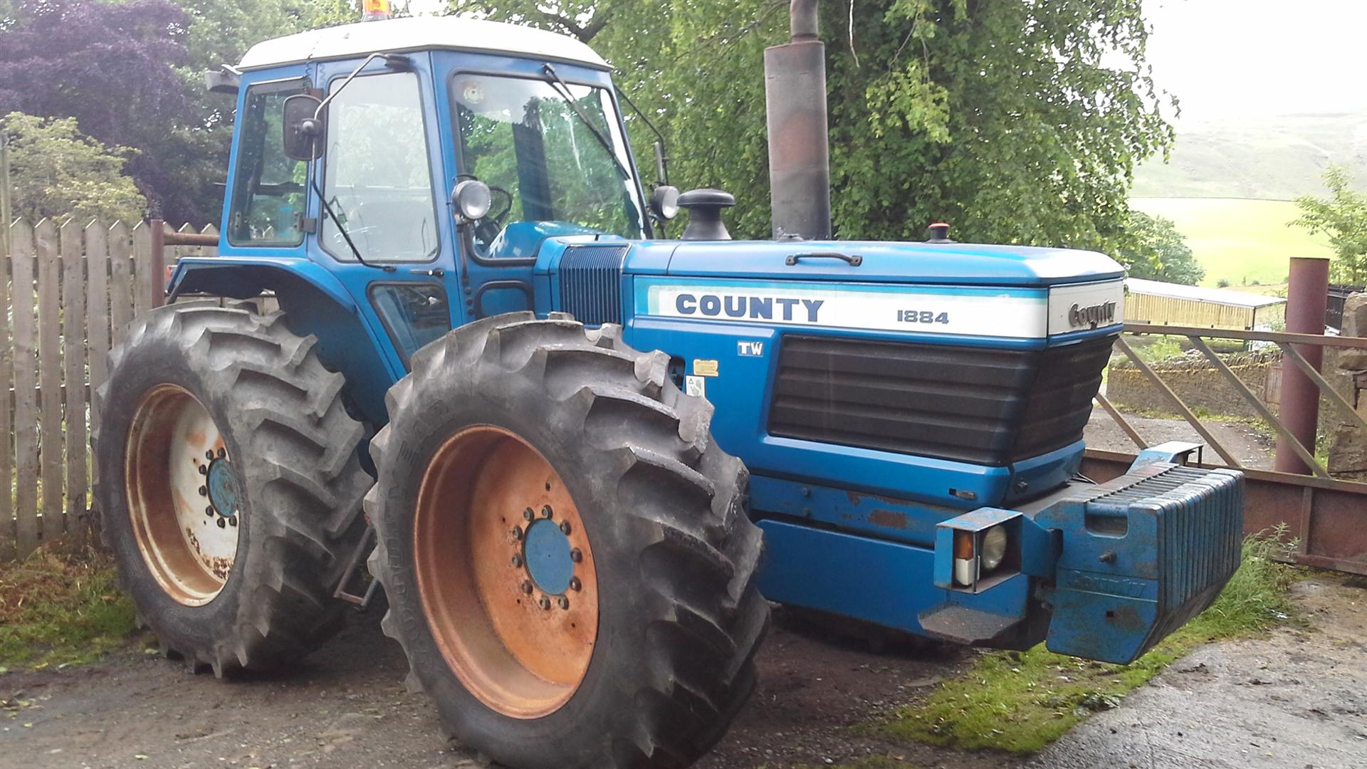 1983 County 1884 6cylinder TRACTOR Reg. No. A479 MKL Serial No. 48852 ...