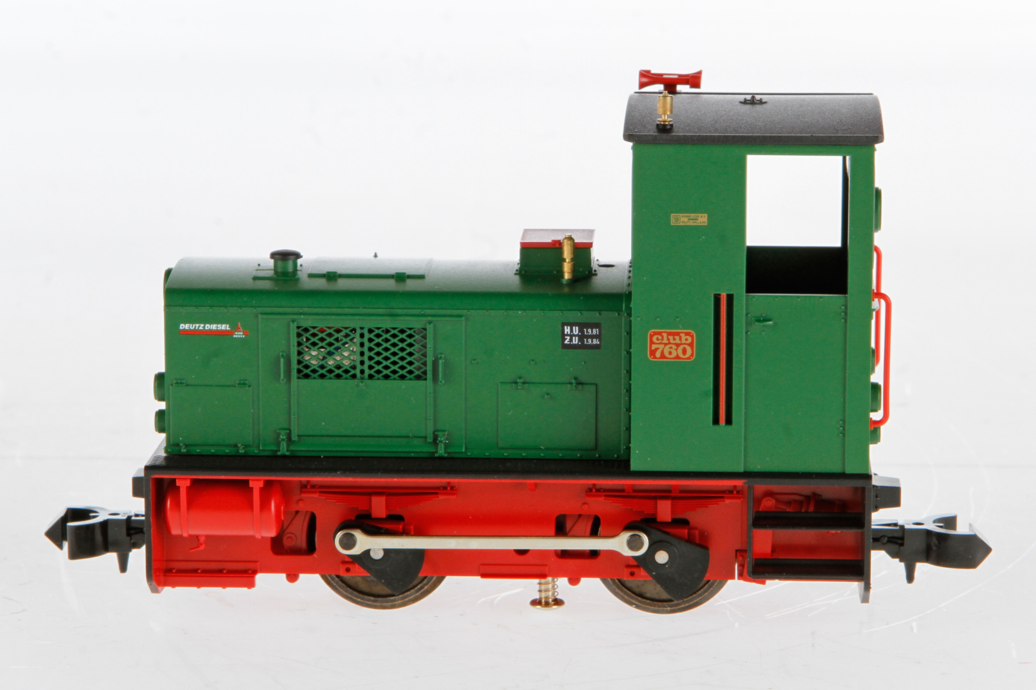 Fleischmann Magic Train Diesellok 2240, Spur 0m, elektrisch, 2-Leiter ...