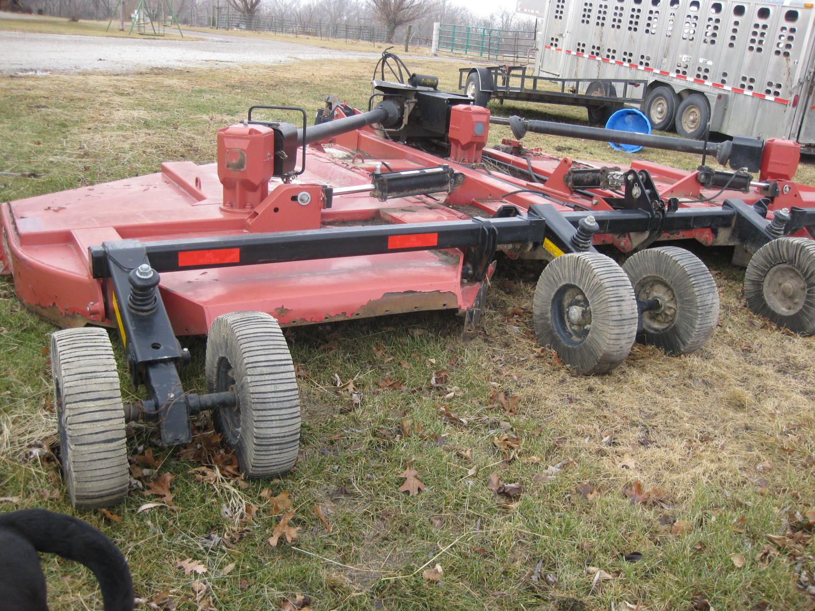 Bush Hog 2720 brush cutter front chains 1000 PTO SN. BH71287