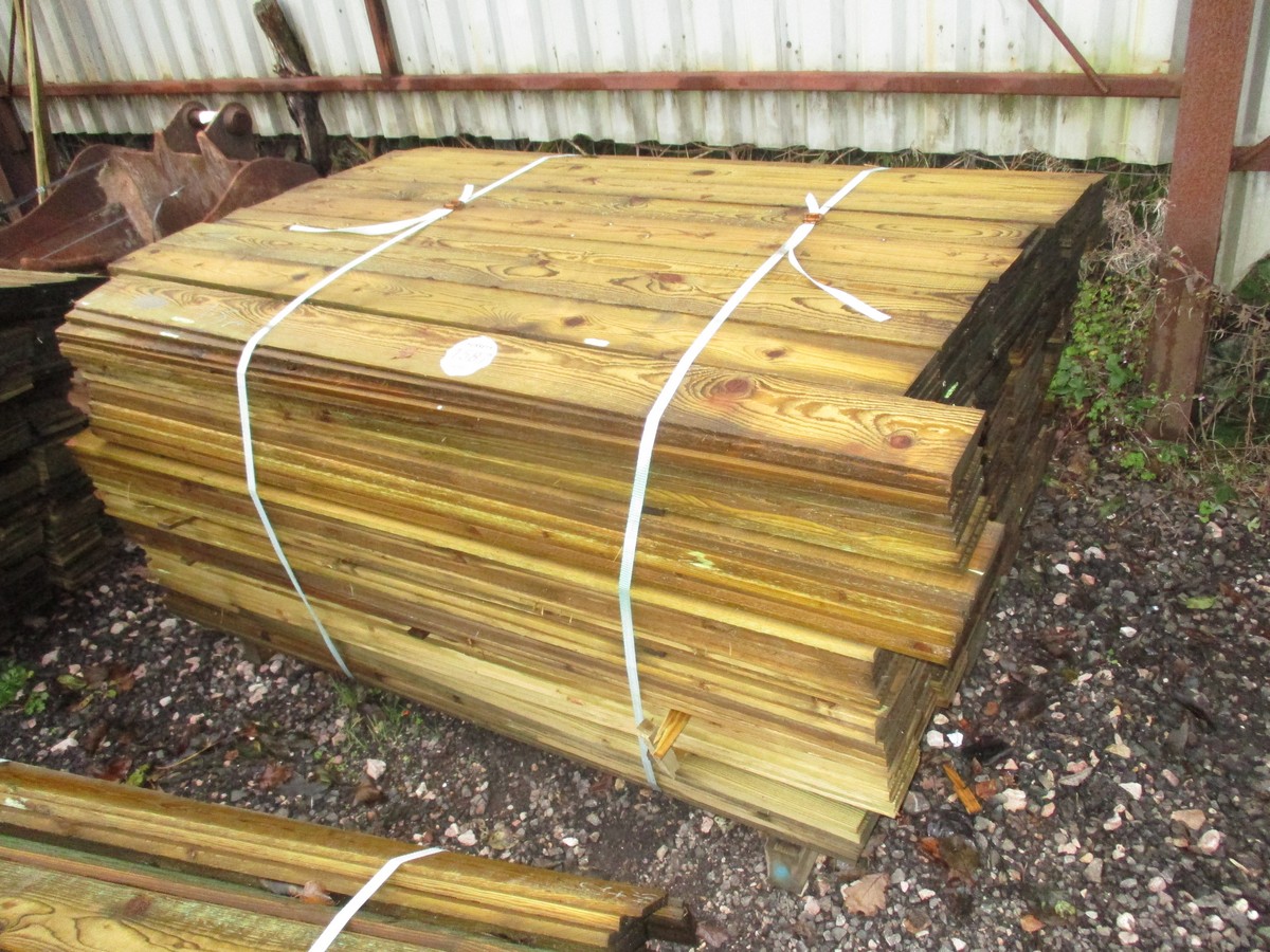 PACK OF FEATHER EDGE BOARDING Item Location: Husseys, Exeter, EX4 2HH ...