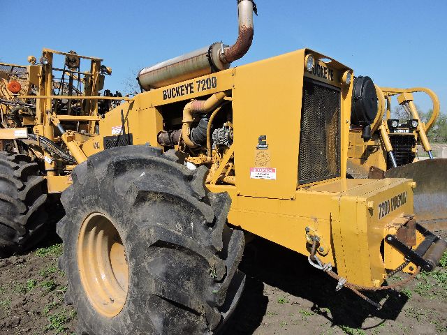 Buckeye 7200 Magnum wheel Tile machine, sn 05-7200-92.