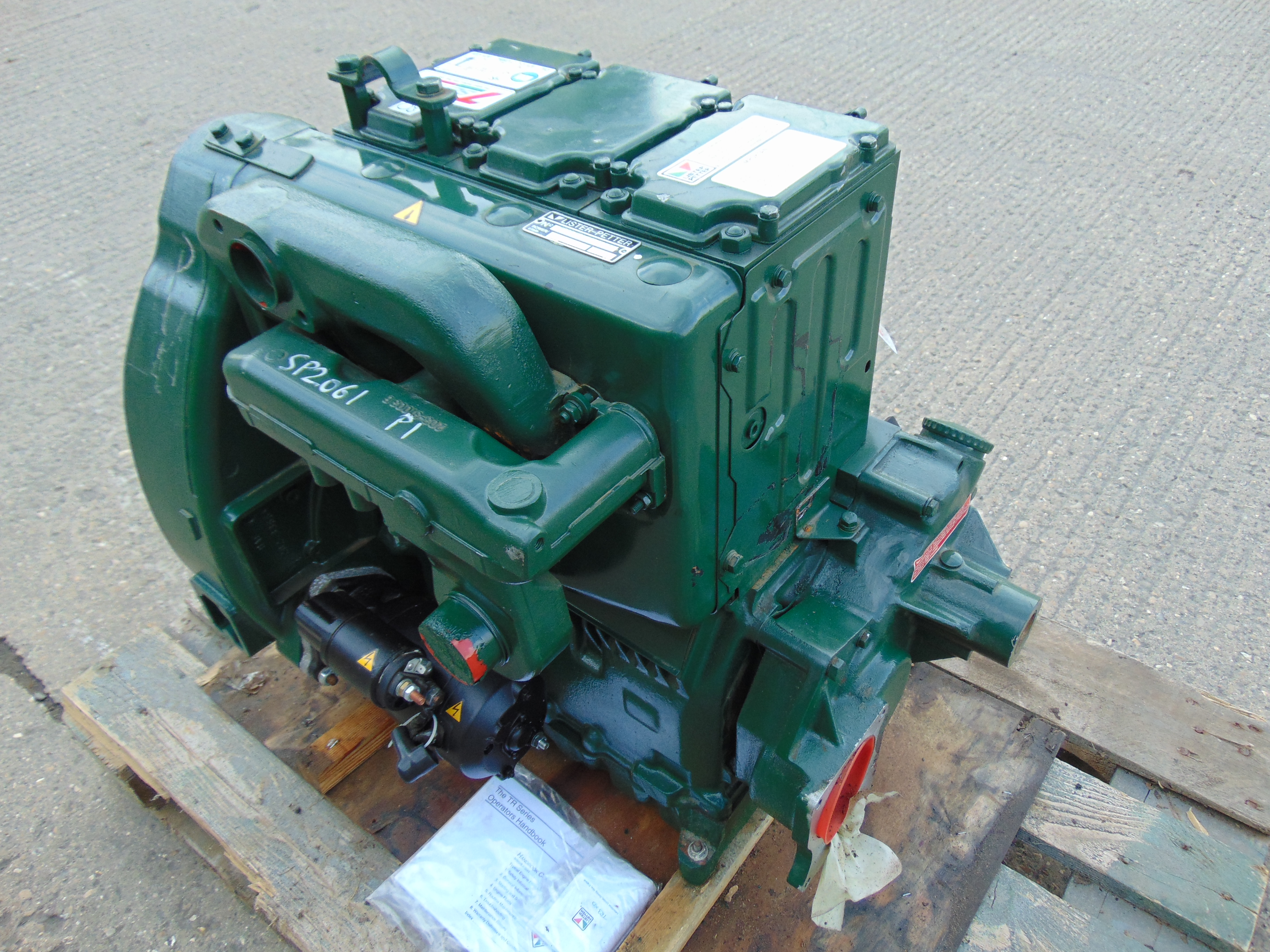 You are bidding on direct from the UK Ministry of Defence a Lister ...