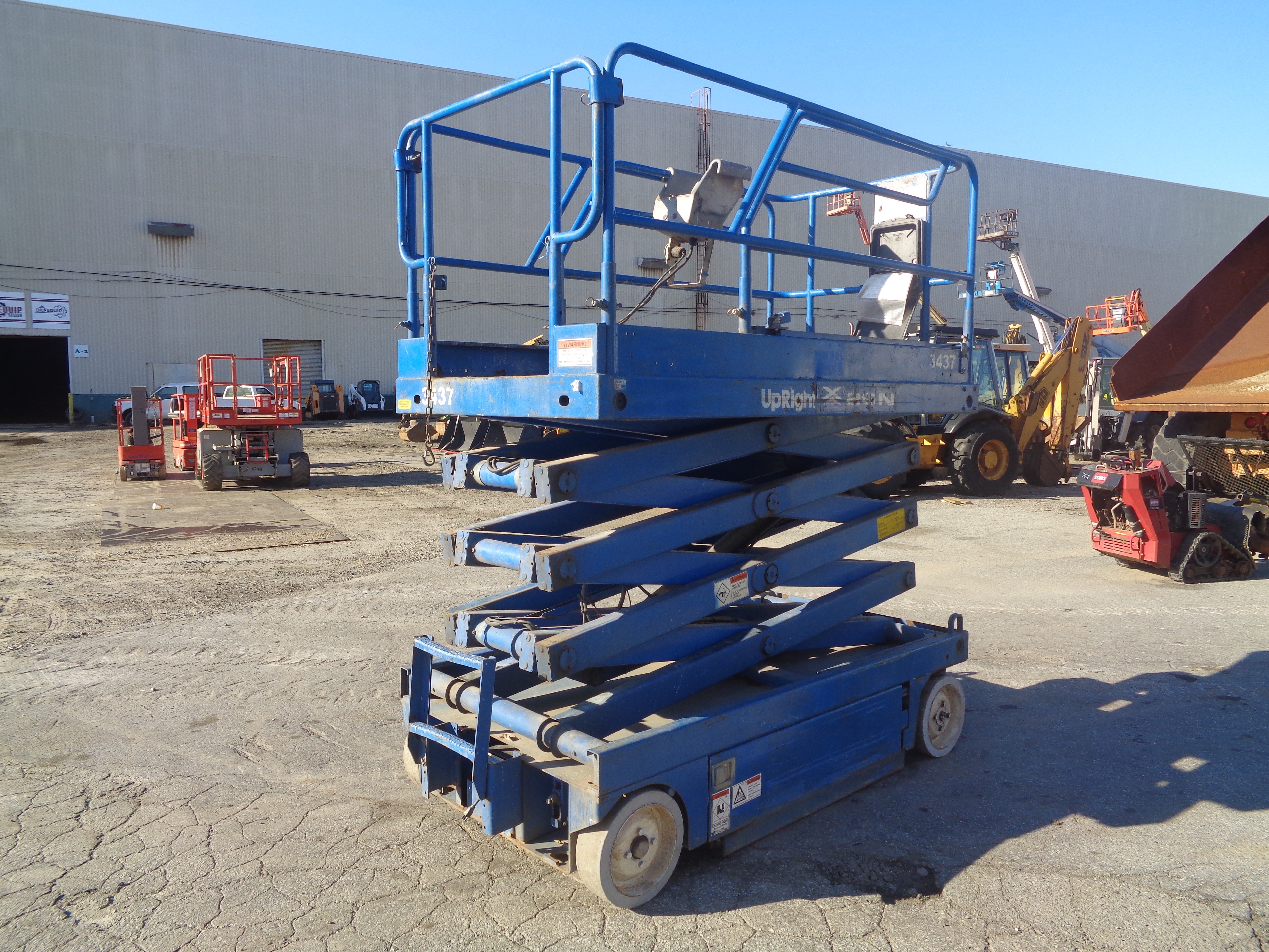 Make: UpRight Model: X26N S/N: 16845 Year: 2000 Lift Height: 26Ft ...