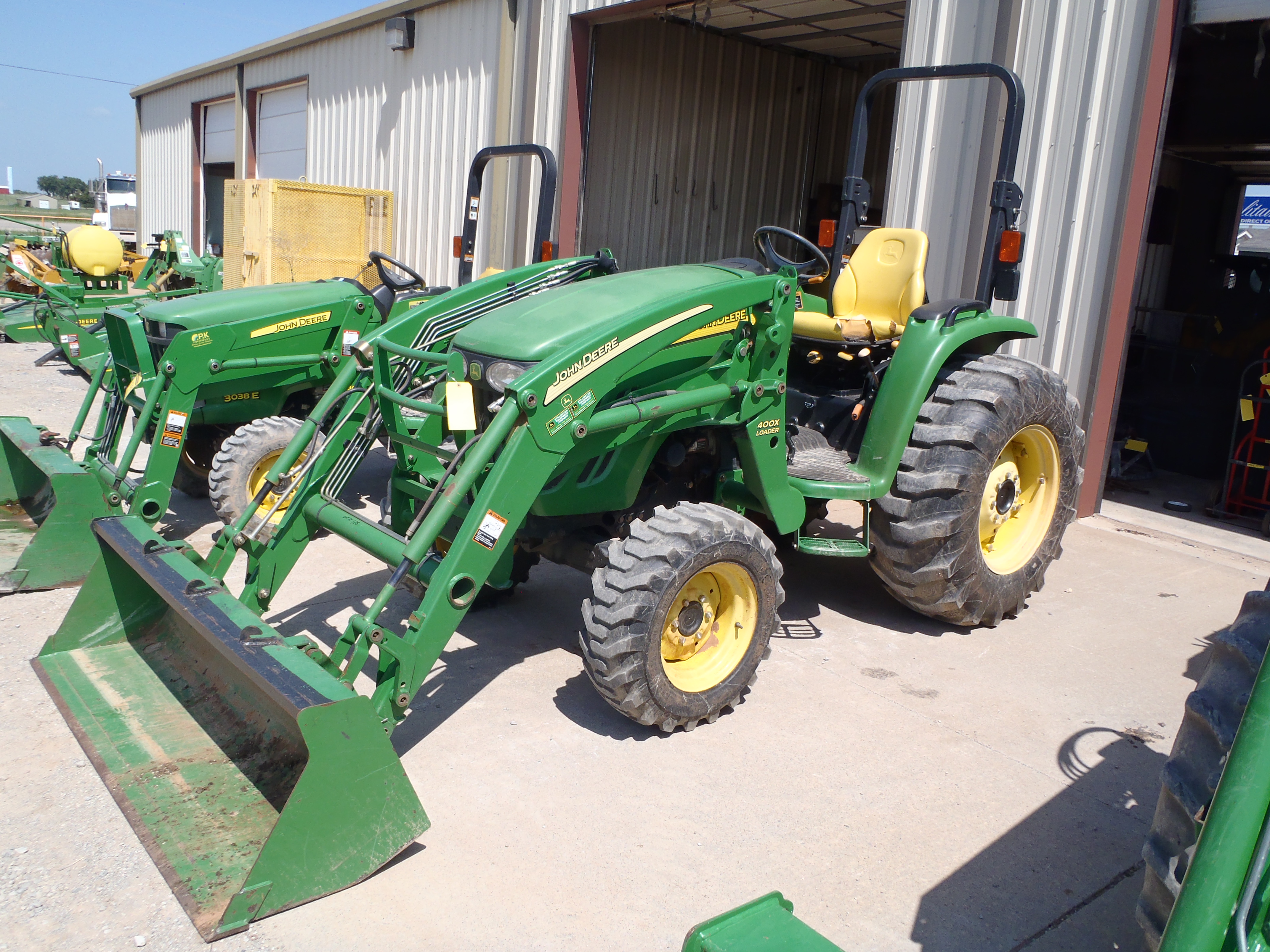 JOHN DEERE 4120 4X4 TRACTOR WITH 400X FRONT END LOADER, PIN ...