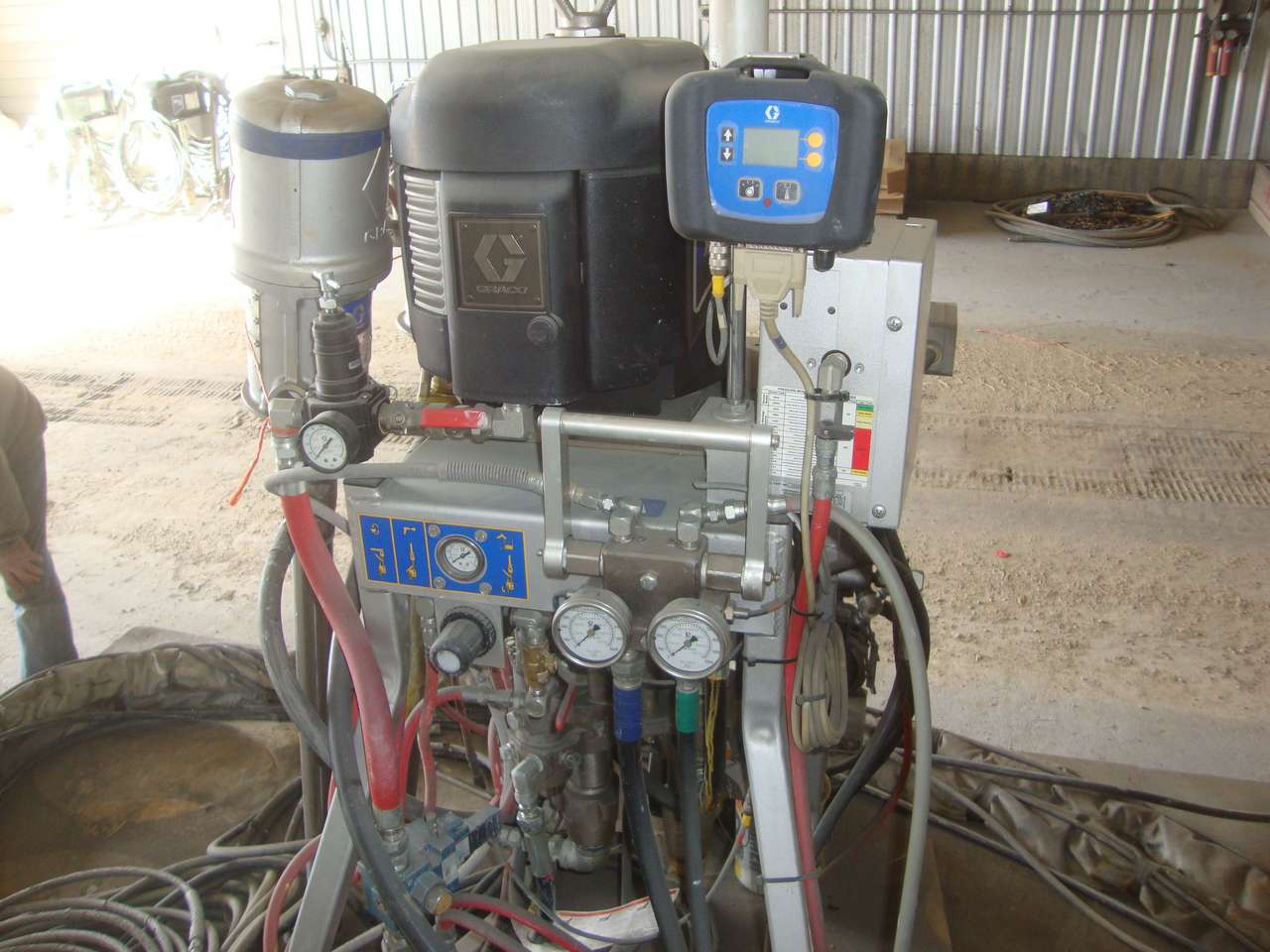 Graco Plural component spray system complete w/ Graco XP 70 main pump w ...