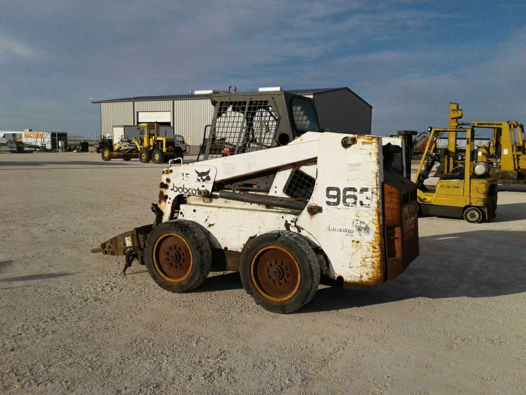 2000 Bobcat 963 Skid Steer Loader with B950 hydraulic jack hammer ...