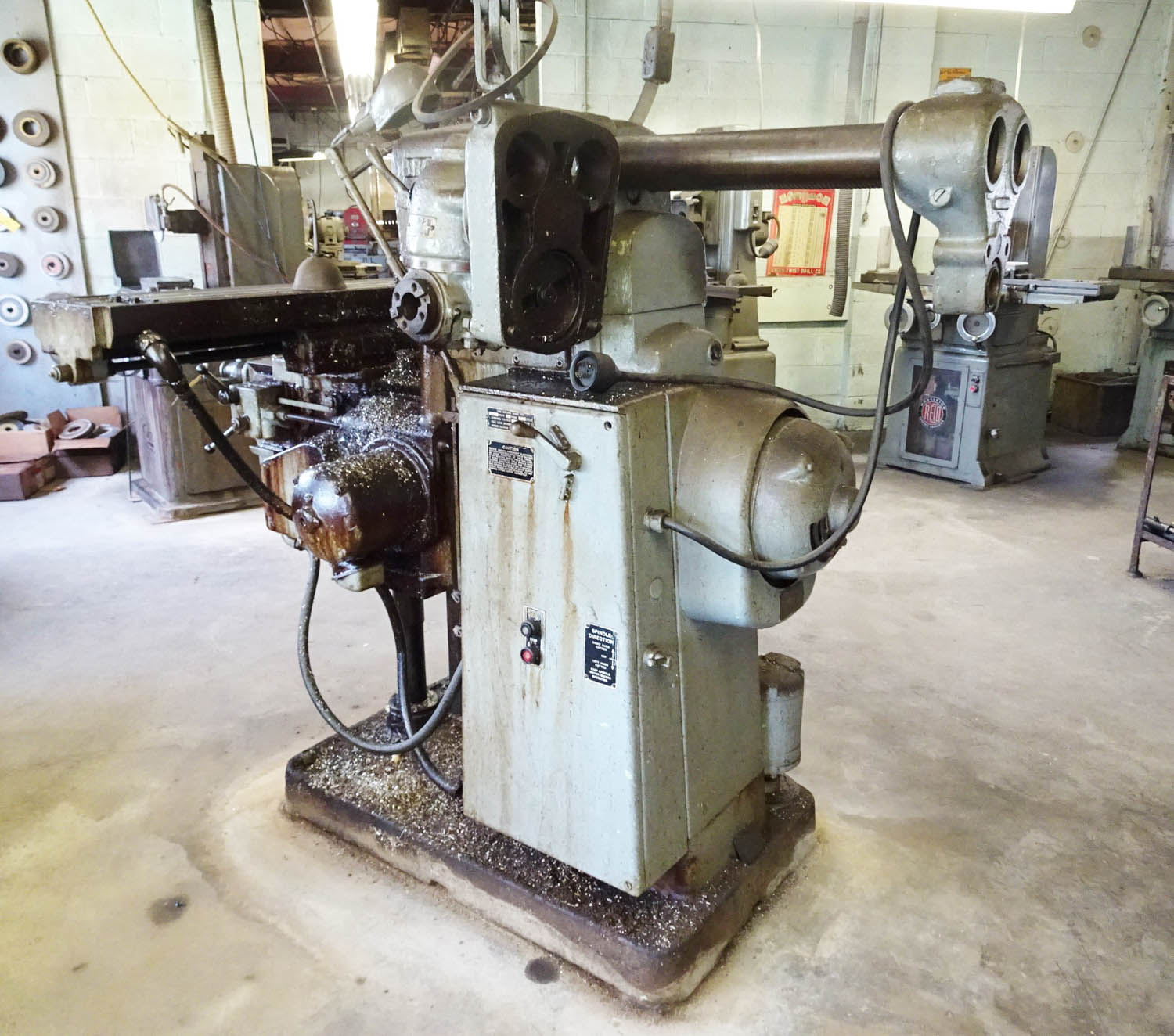 BROWN & SHARPE NO. 2 UNIVERSAL 5HP HORIZONTAL MILLING MACHINE WITH ...