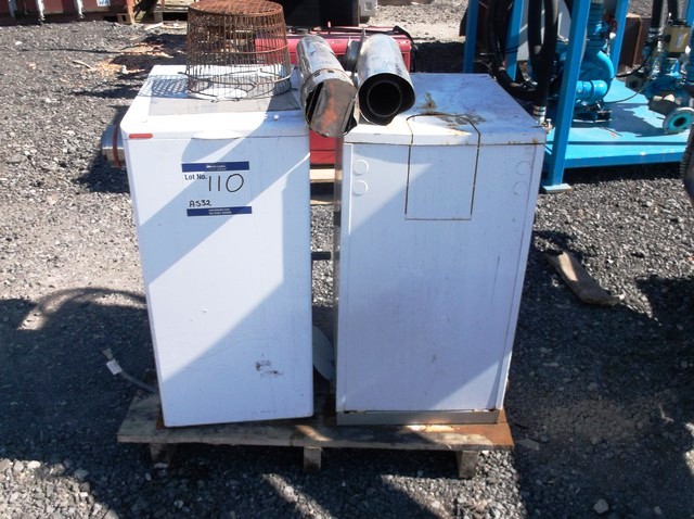 2 X OIL BOILERS C/W FLUE, TRIANCO EUROSTAR