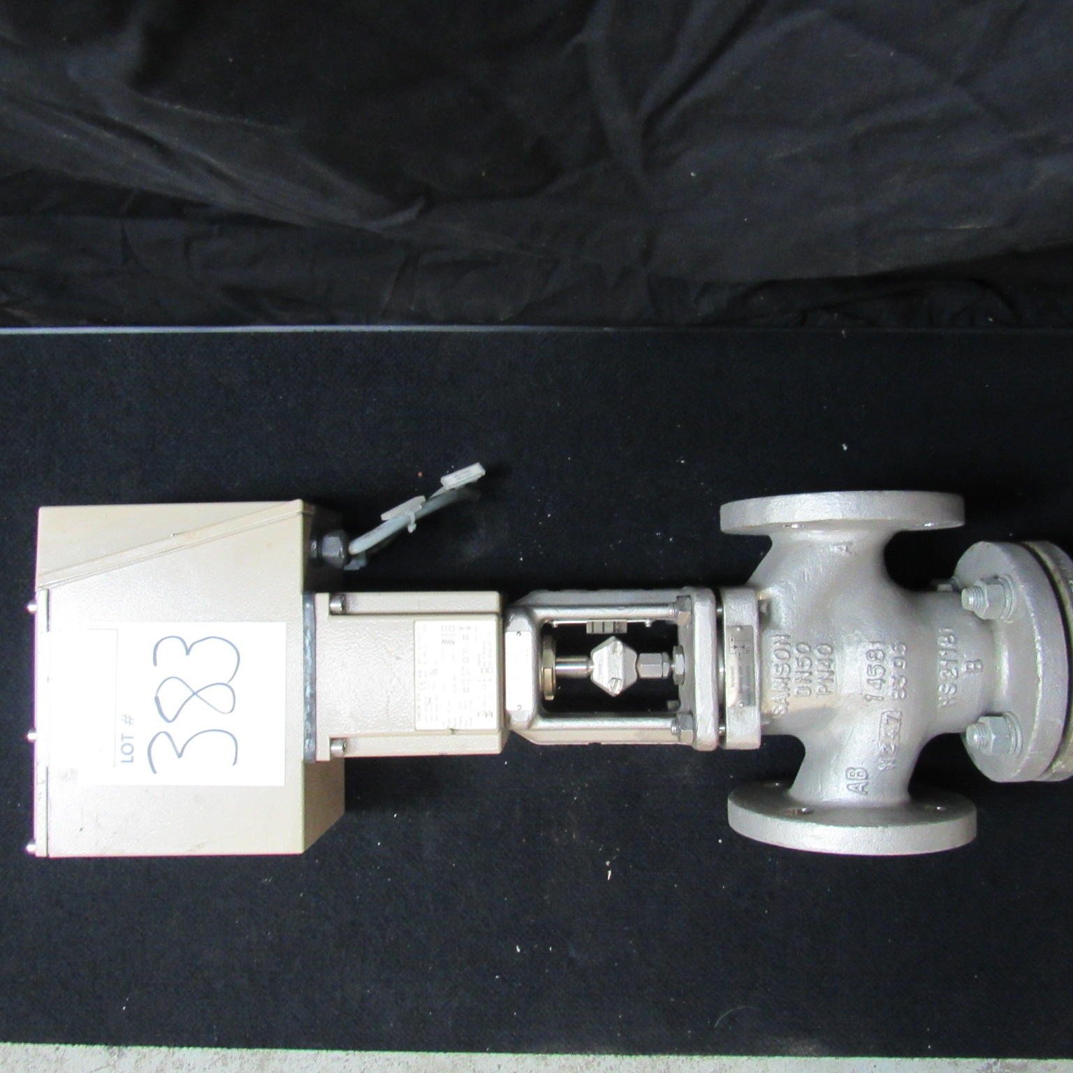 SAMSON REGULATING ACTUATED VALVE 3274-11
