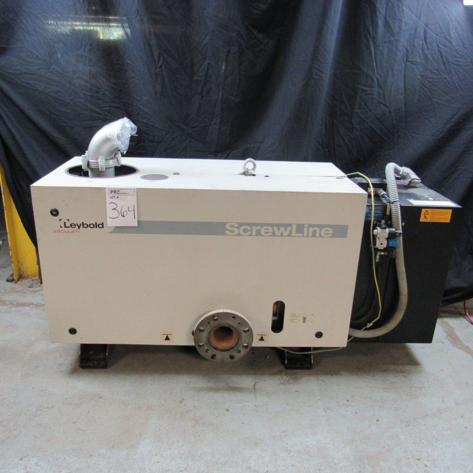 OERLIKON-LEYBOLD OPTICS SCREWLINE DRY VACUUM PUMP SP630