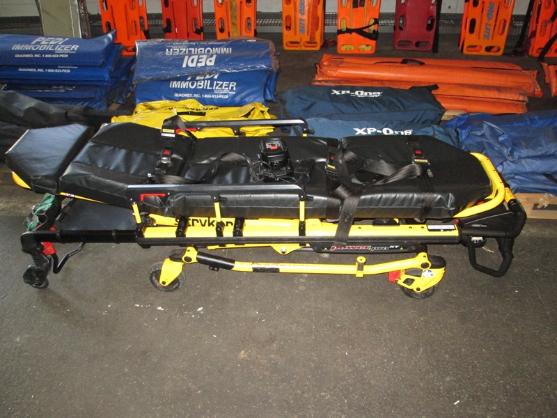 STRYKER 6506 POWER PRO XT 700 LB