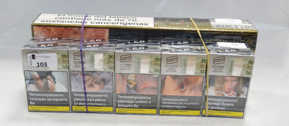 SELECTION OF 400 CIGARETTES comprising: 200 x SUPERKINGS ORIGINAL BLACK ...