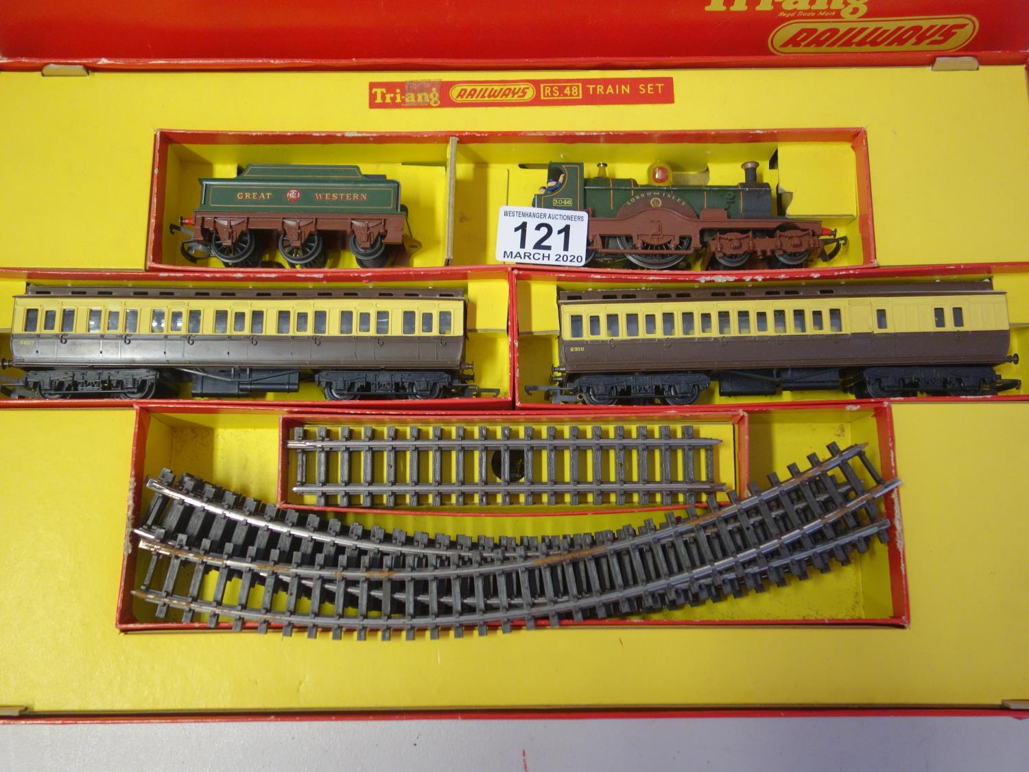 Tri-ang railways complete train set model Lord of Isles, comprising ...