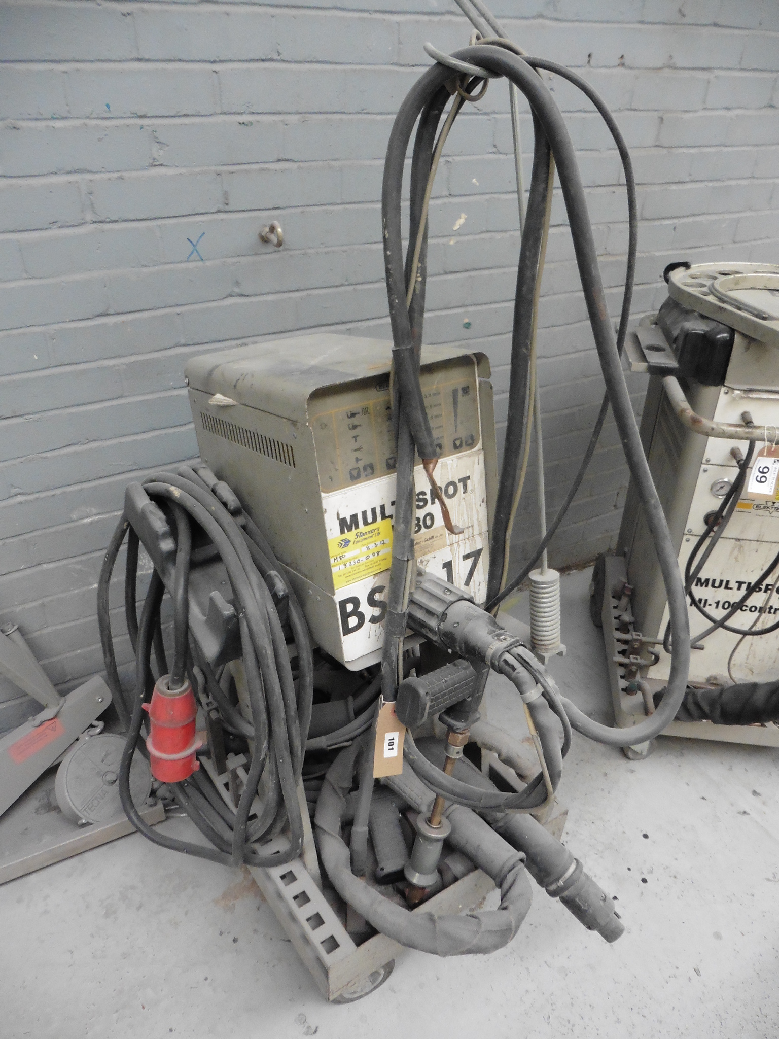 Multispot M80 spot welding system, S/N 18230-028