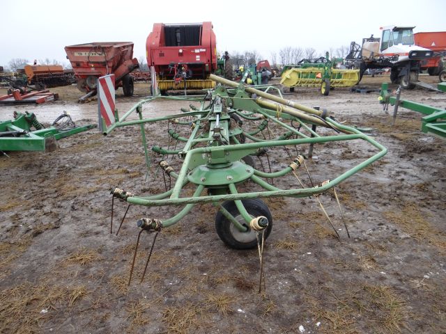 Krone 4 Basket Hay Tedder