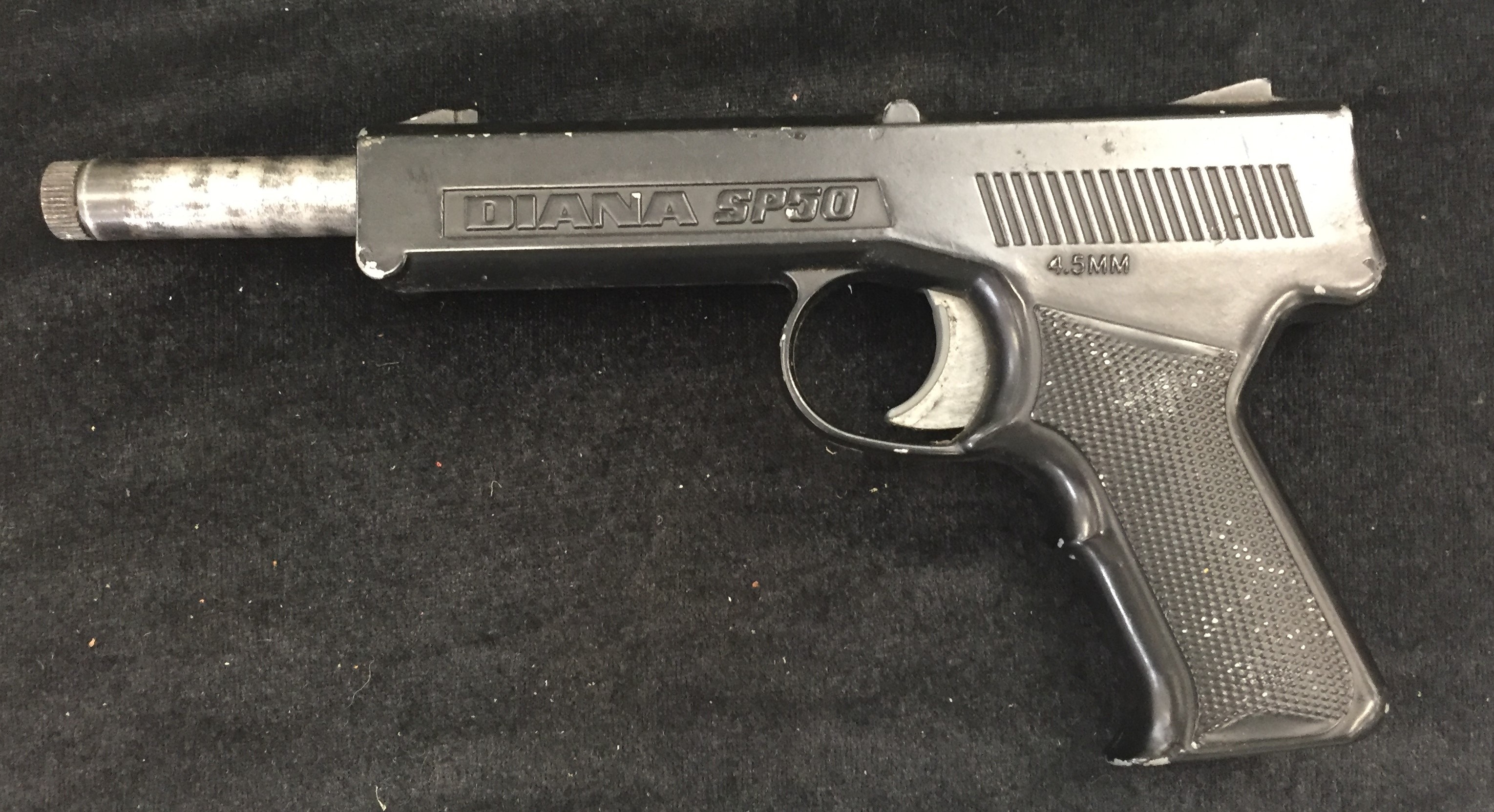 WITHDRAWN A Diana SP50 Air Pistol