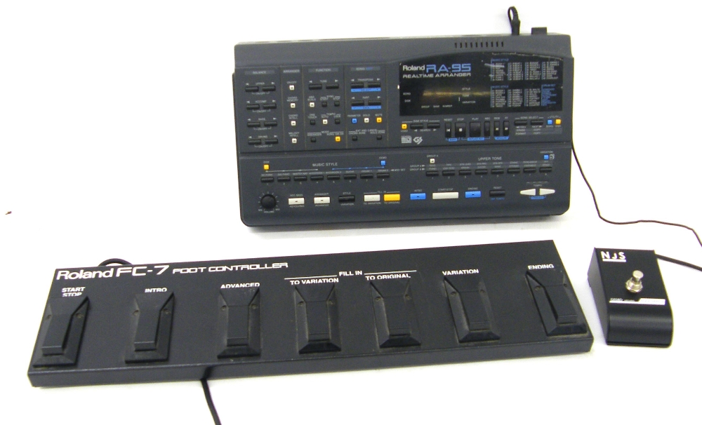 Roland RA-95 real time arranger; together with a Roland FC-7 foot ...