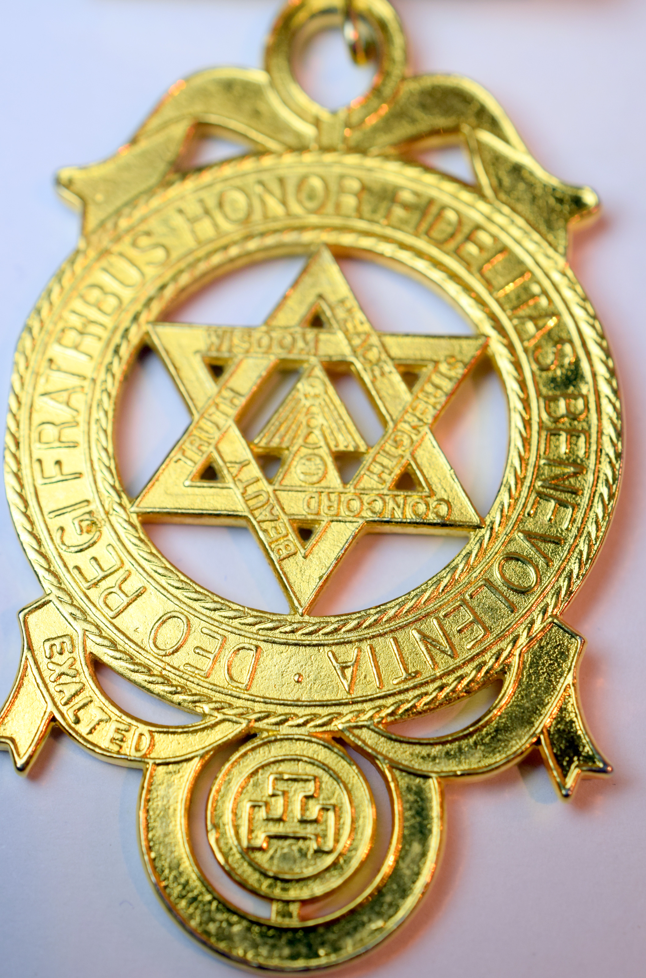 Large Masonic Royal Arch Chapter Jewel Complete With Red Ribbon Large ...
