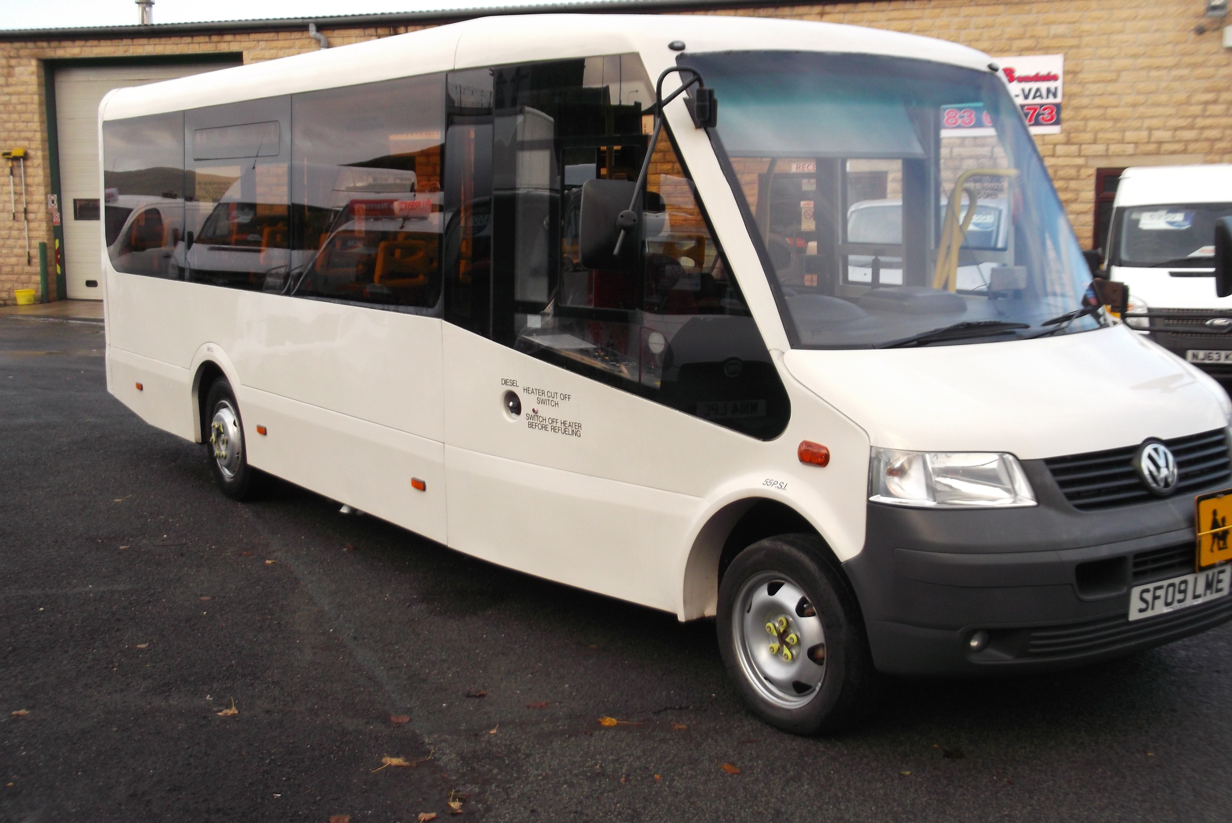 2009 / 09 VOLKSWAGEN TRANSPORTER SHUTTLE MINIBUS T5 CITY LITO AUTO with ...