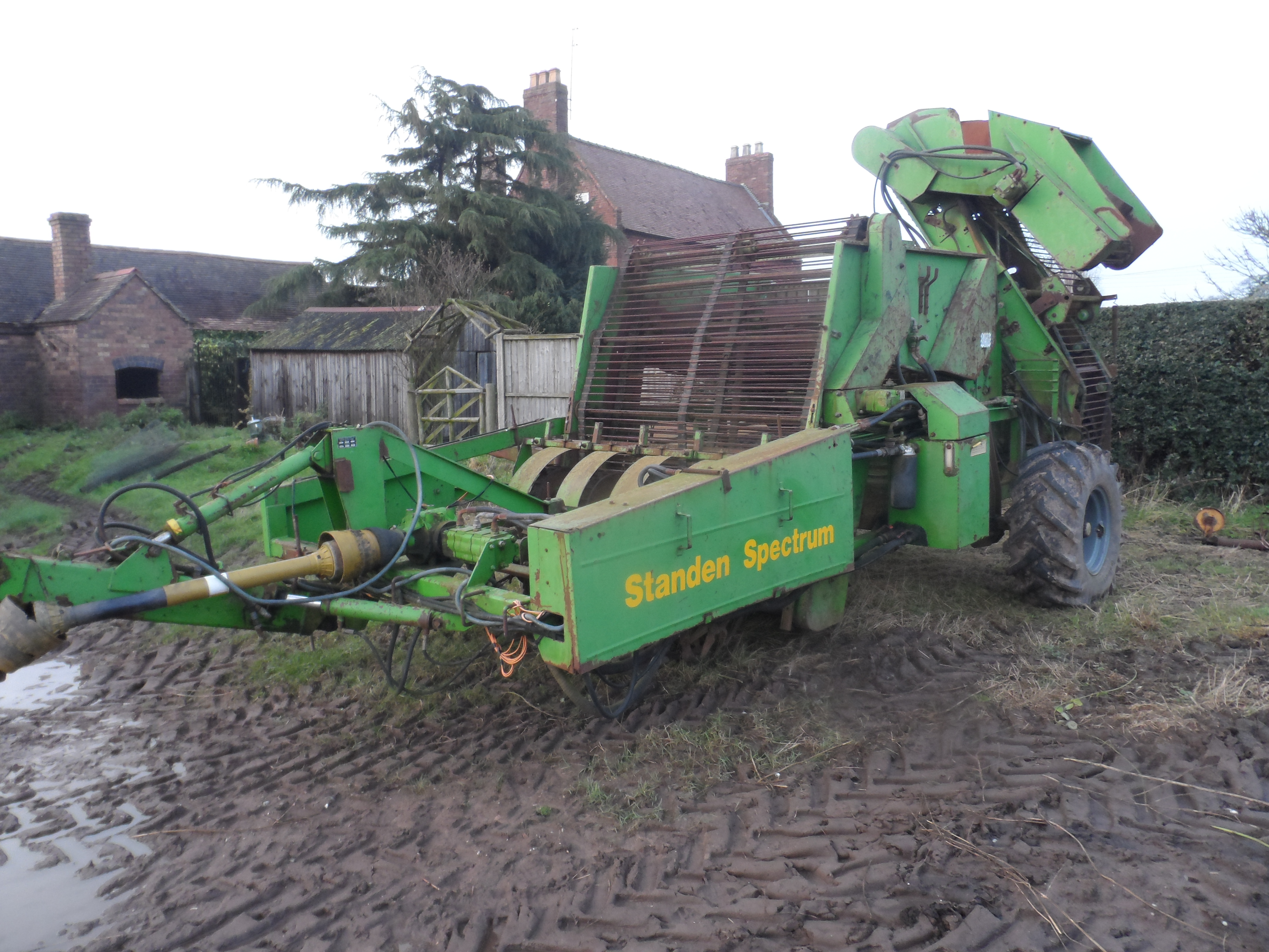 STANDEN 4 ROW SPECTRUM BEET HARVESTER