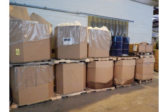 Gaylord Boxes with Plastic Containers