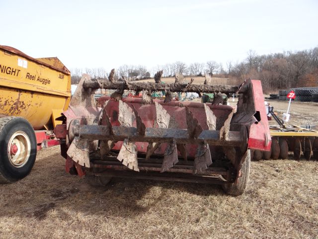 Case IH 550 Manure Spreader Double Beater w/ 540 PTO w/ Hyd. End Gate