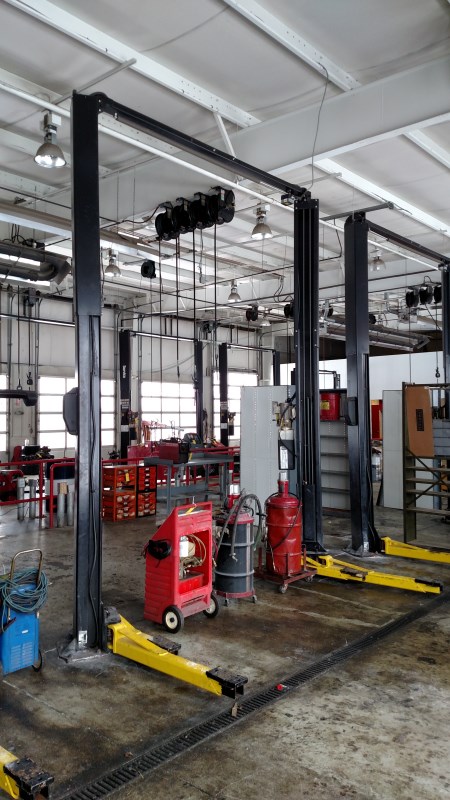 Rotary SPOA9-202 / 9,000 Lb. 2-Post Surface-Mount Lift (Model Year ...