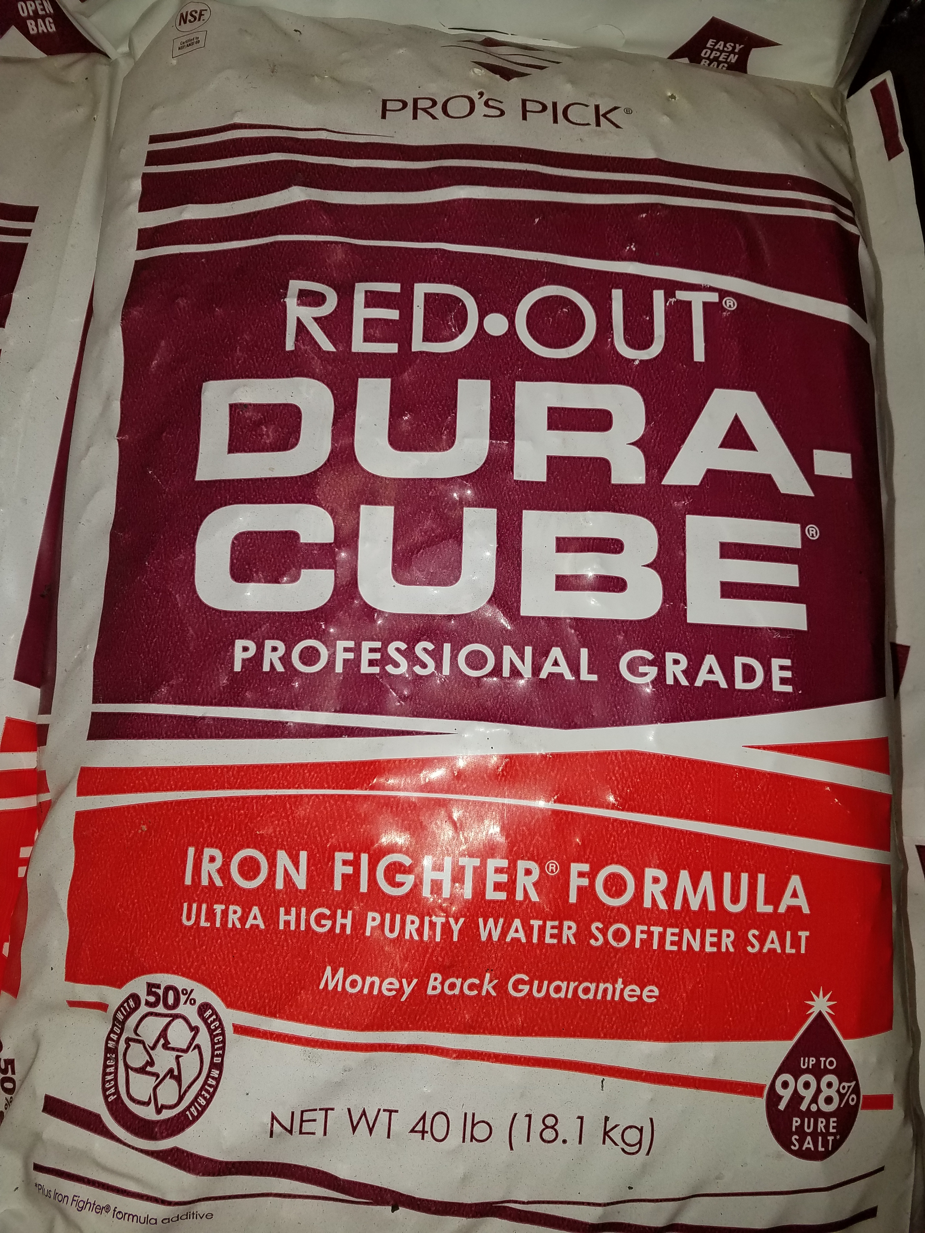 PALLET OF PRO'S PICK RED-OUT DURA CUBE SALT(LOCATED AT 2000 TAYLOR ...