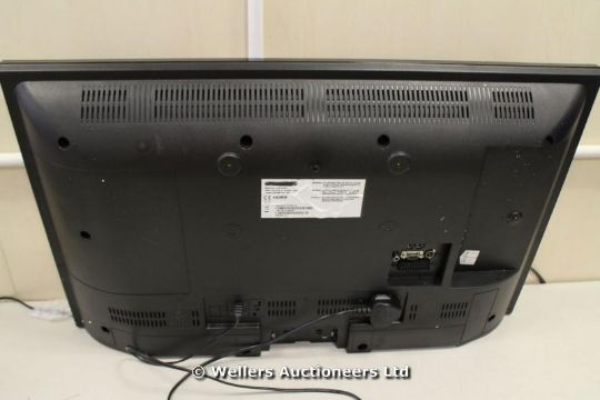 *"CELCUS DLED32167HD 32" HD LED TV / POWERS UP / WITH PICTURE ...