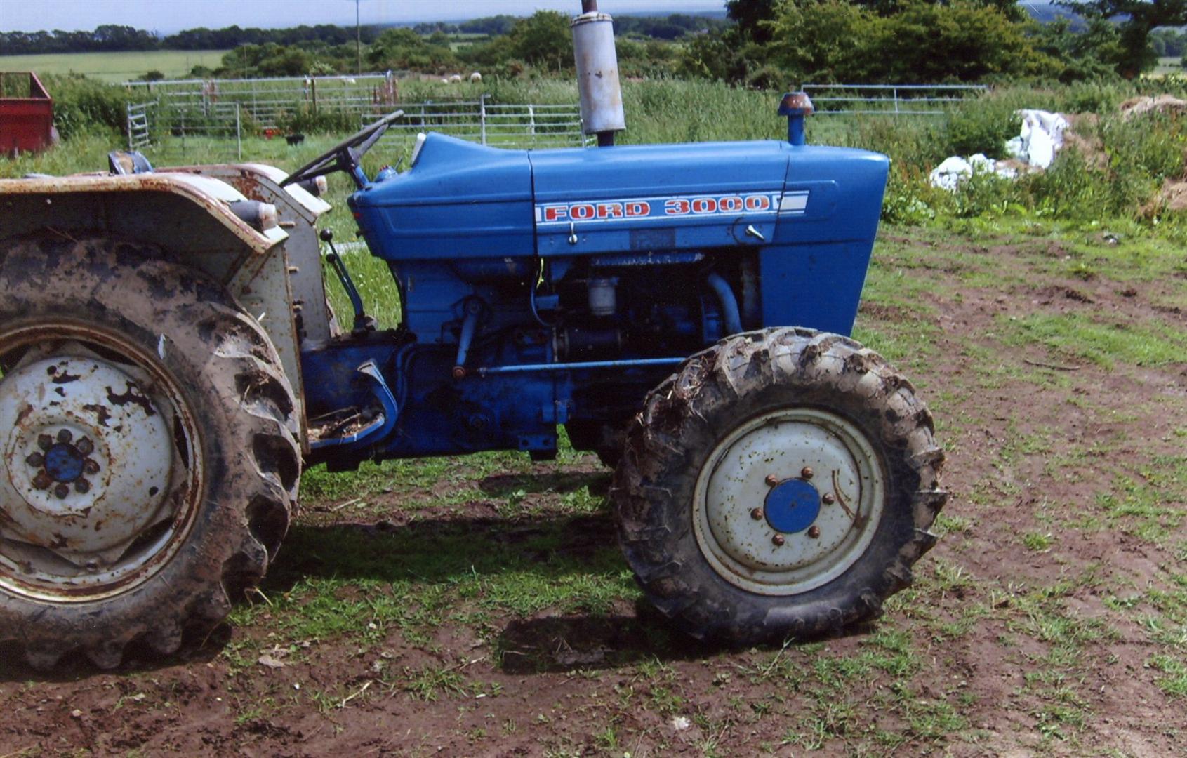 1972 FORD 3000 4wd 3cylinder diesel TRACTOR The vendor reports this ...