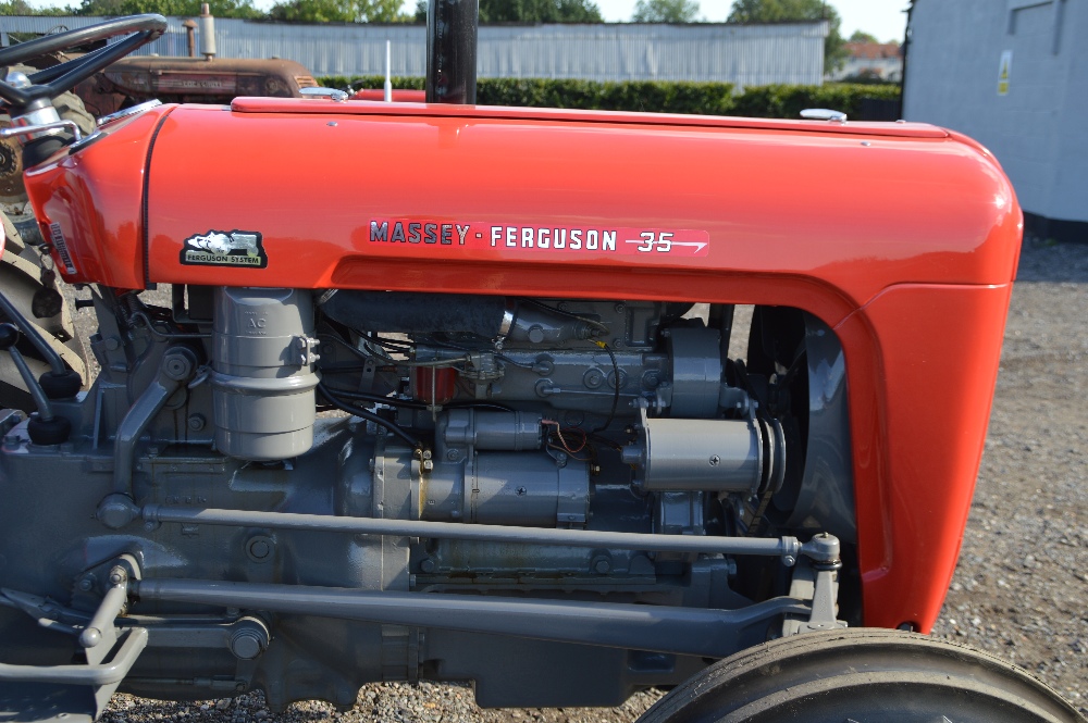 Massey Ferguson 35 Perkins 3cyl diesel 2WD tractor. 09/12/1959. Serial ...