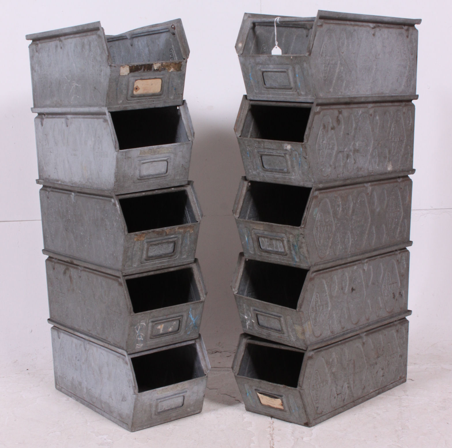 A collection of 10 Industrial vintage - retro galvanised metal tote ...
