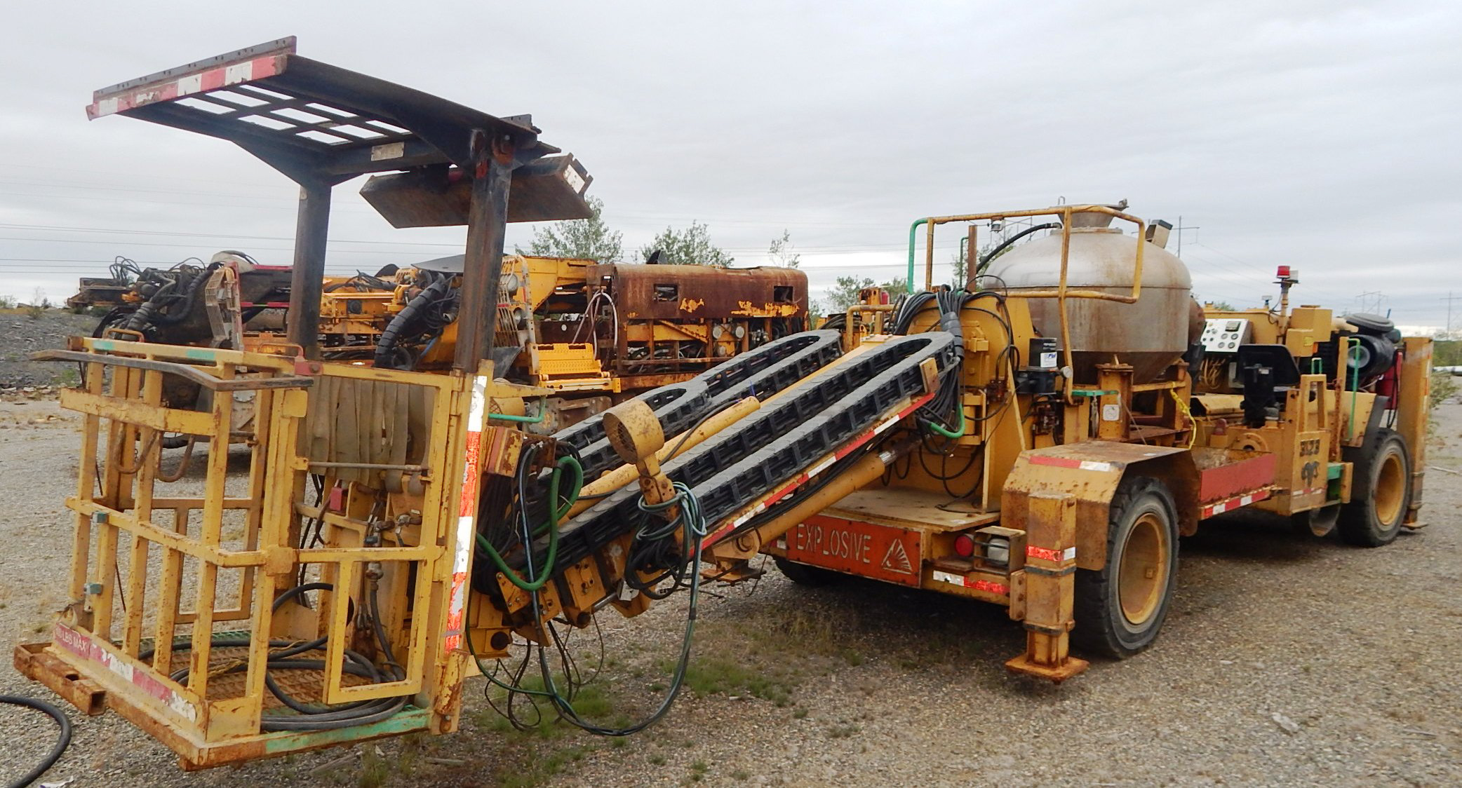 MARCOTTE RAM ANFO LOADER WITH DEUTZ F6L-912W ENGINE BASKET BOOM (HOUR ...