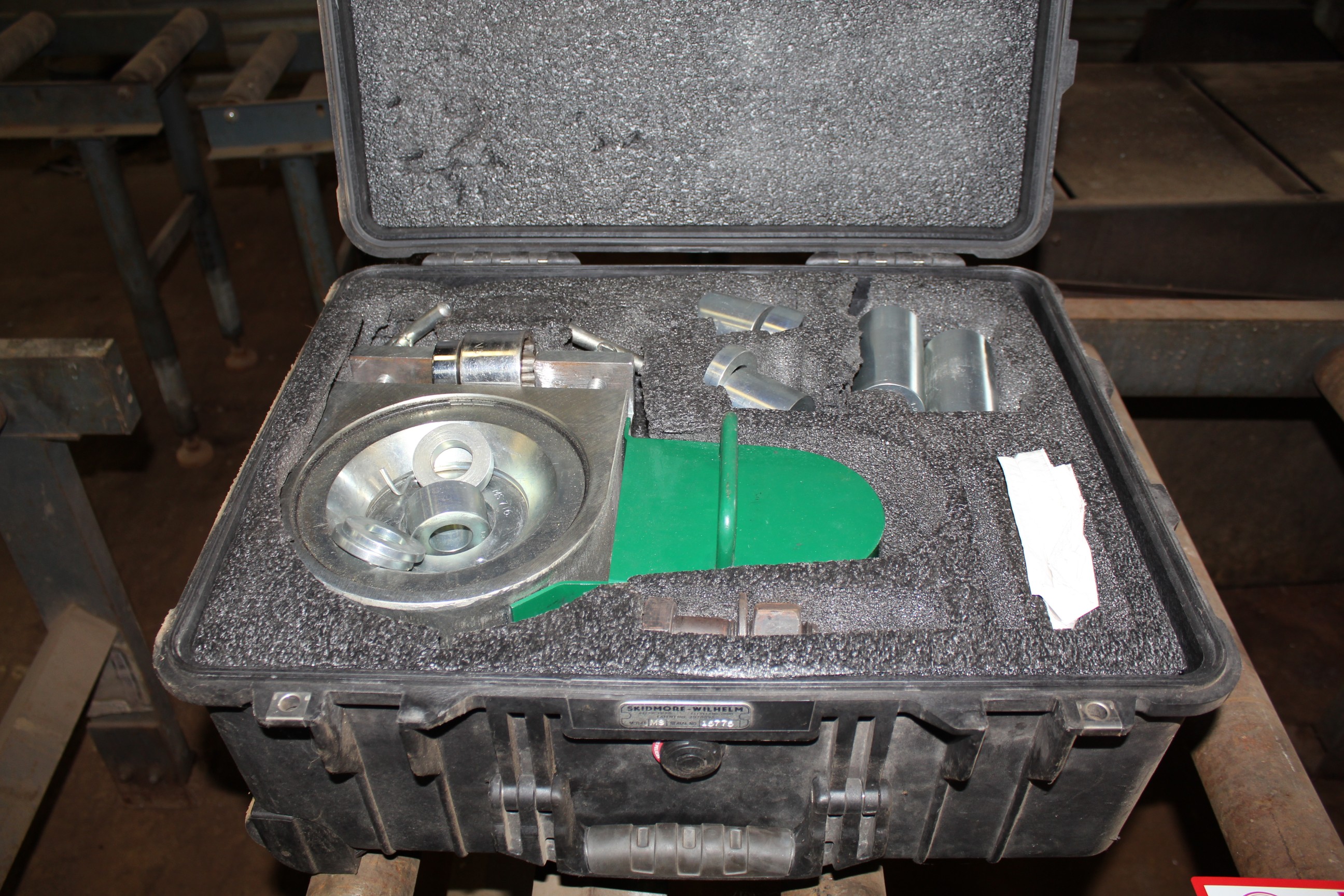 Skidmore- Wilhelm Model MS Bolt Tester w/ KD Tools 600lb Torque Wrench ...