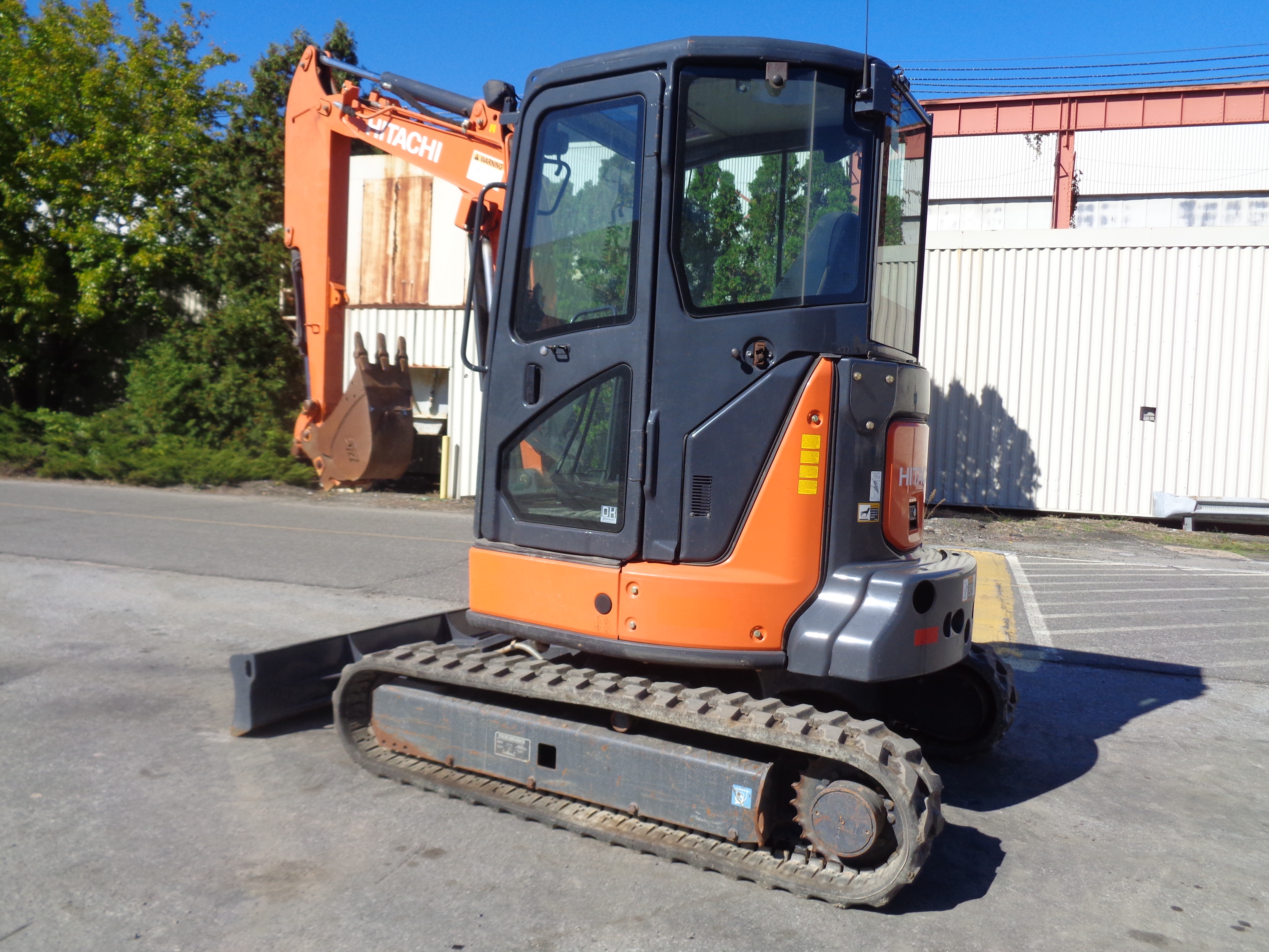Make: Hitachi Model: Zaxis 35U-5N Year: 2015 SN: HCMADG60A00270526 ...