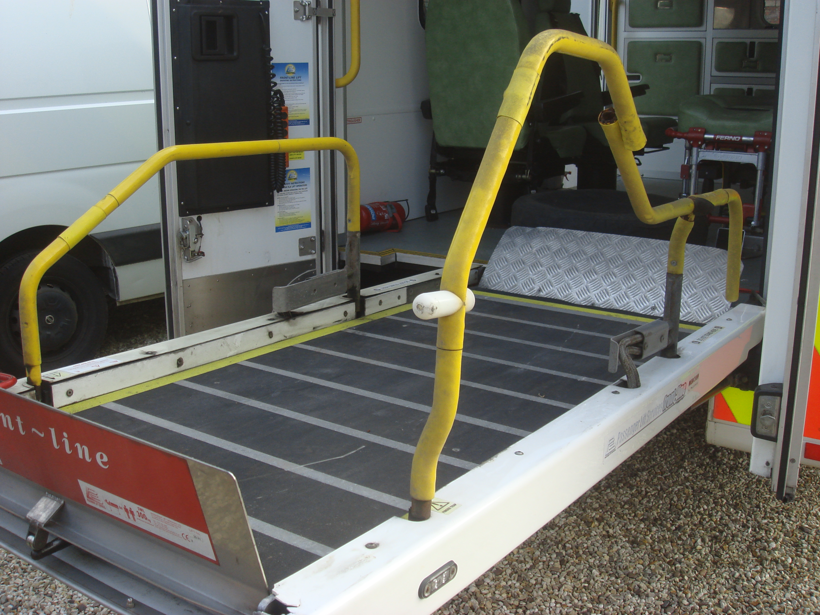 Ambulance stretcher Tail Lift (with all parts) Working when removed