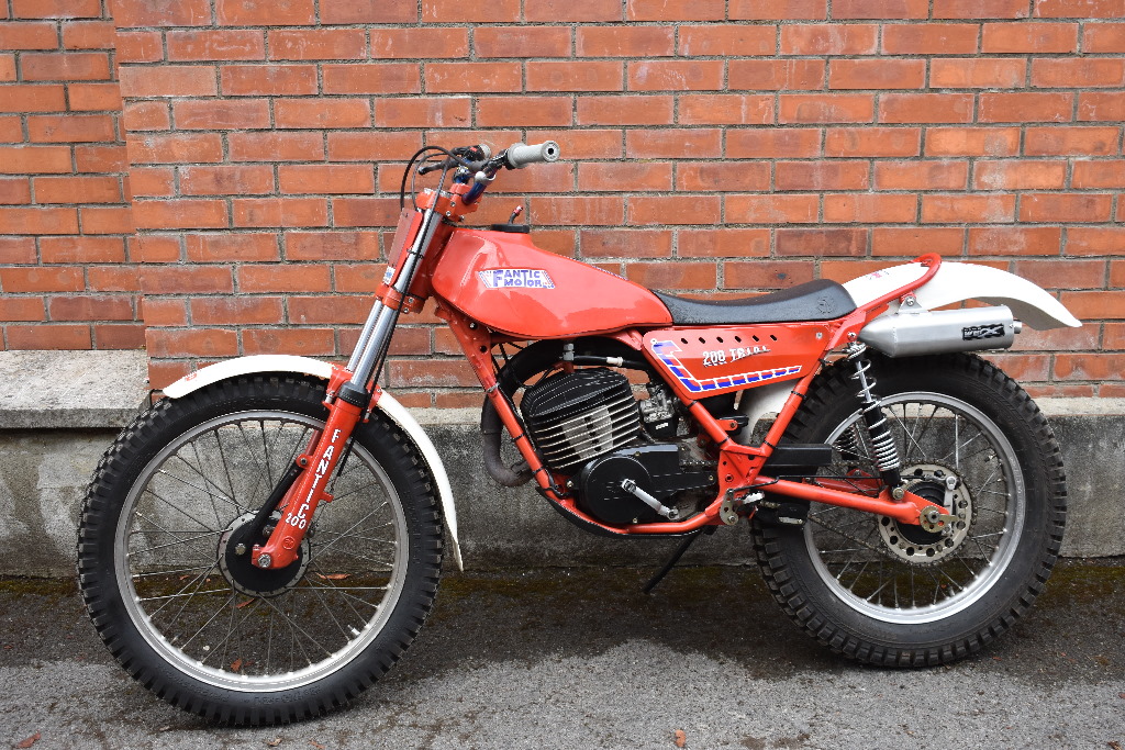 A 1978 Fantic 200 twin shock trials, red. We are advised by the vendor ...