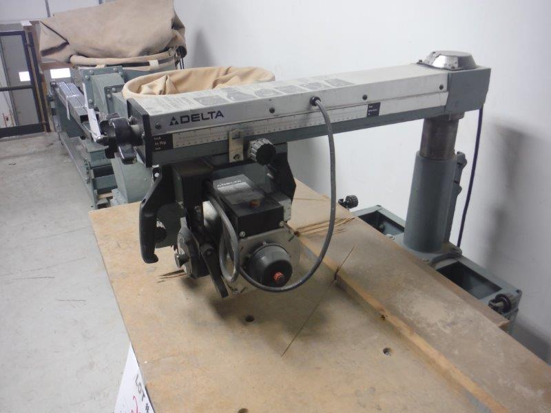"DELTA" 10" RADIAL ARM SAW