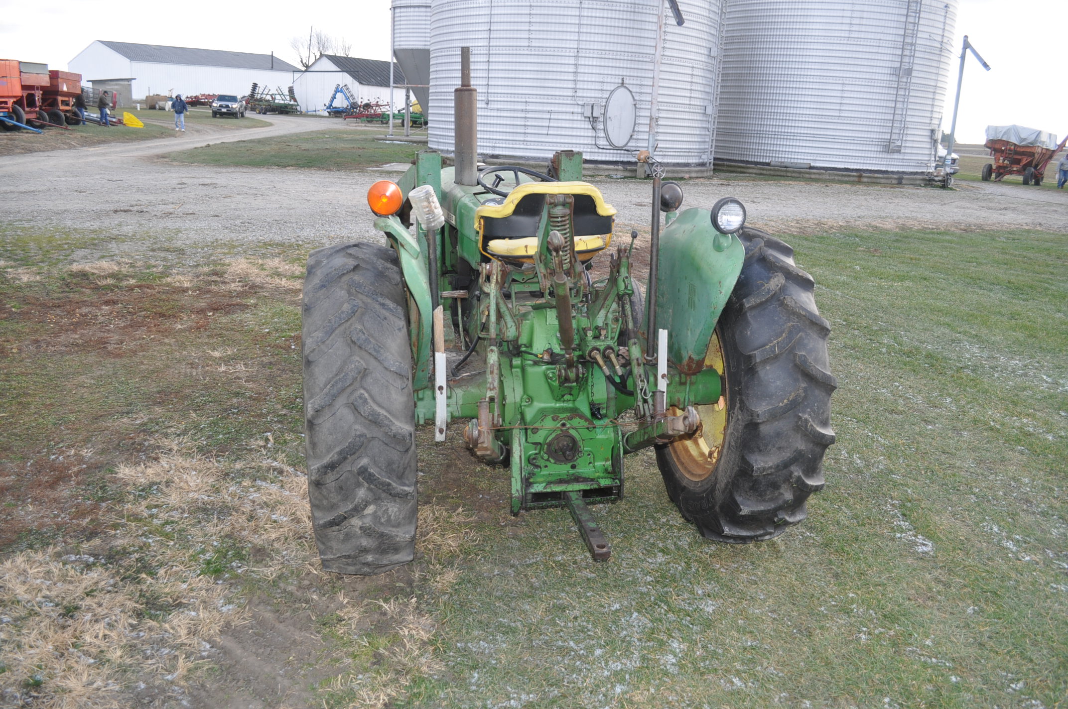 John Deere 1020 Tractor, with John Deere 37 Loader, 3 point, 1 hyd ...